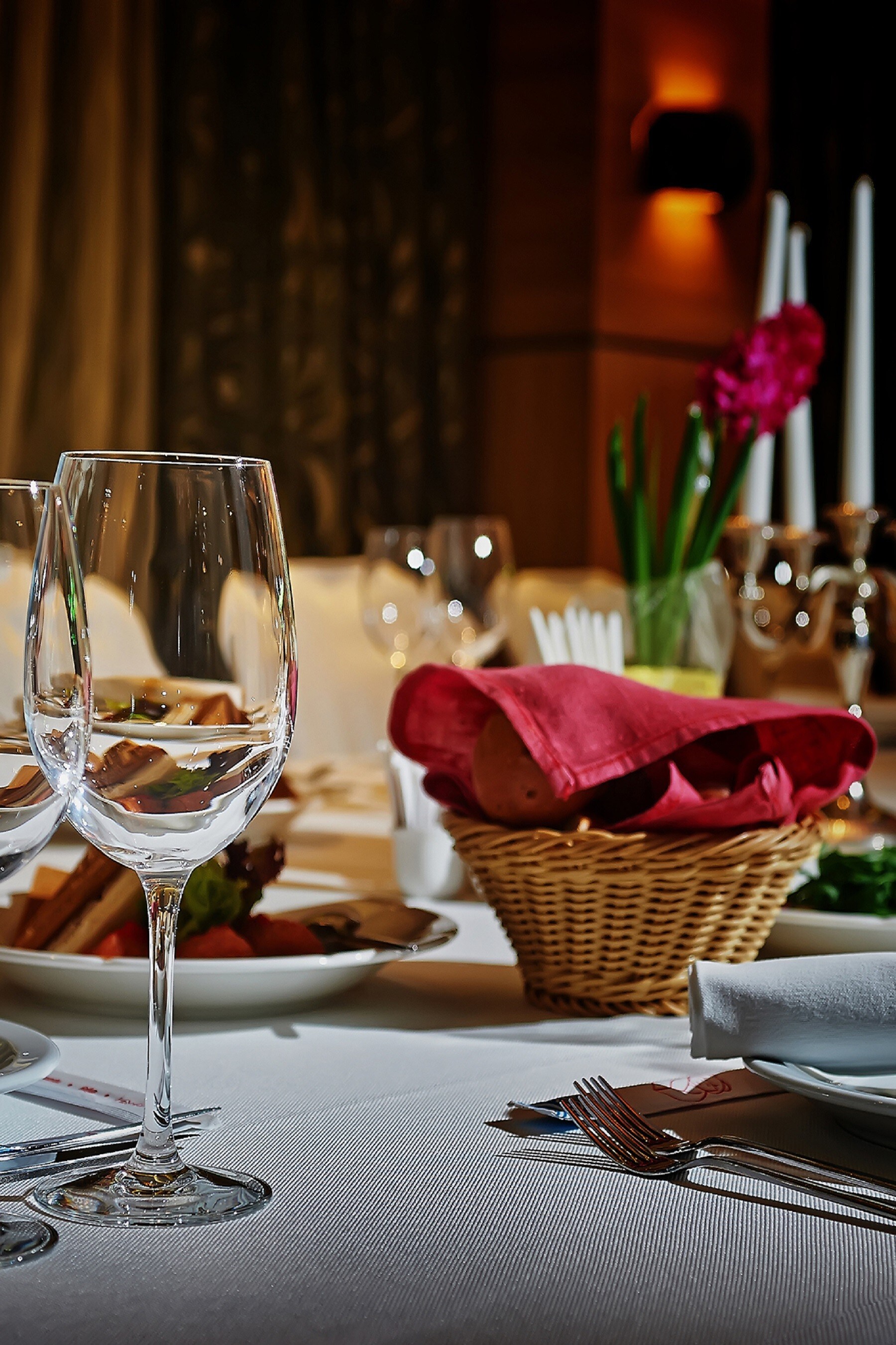 Buy AS One Night Escape With Dinner For Two Gift Experience from the ...