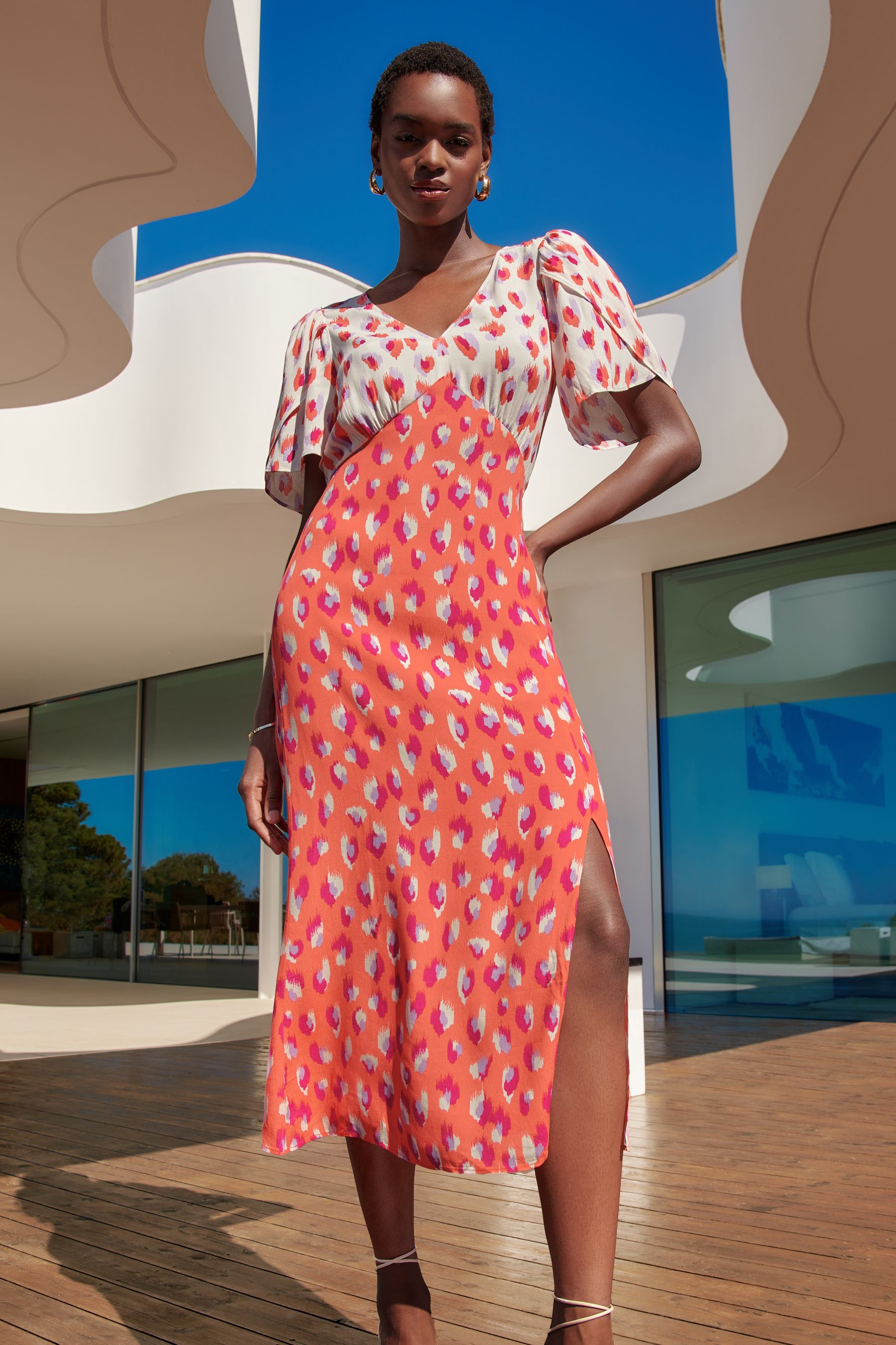 Buy Love & Roses Printed Empire V Neck Wrap Short Sleeve Midi Dress ...