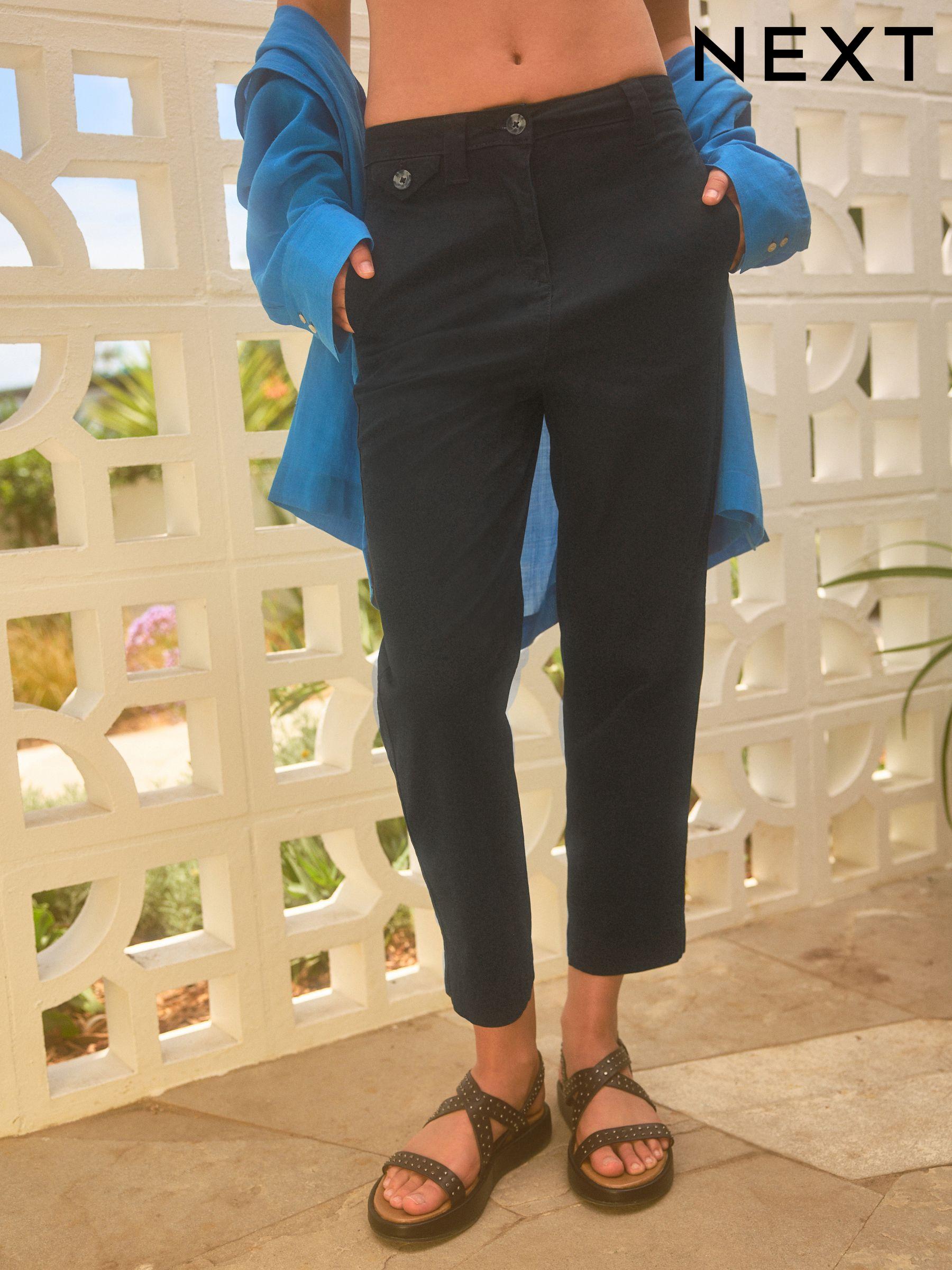 Women's smart black cropped trousers store