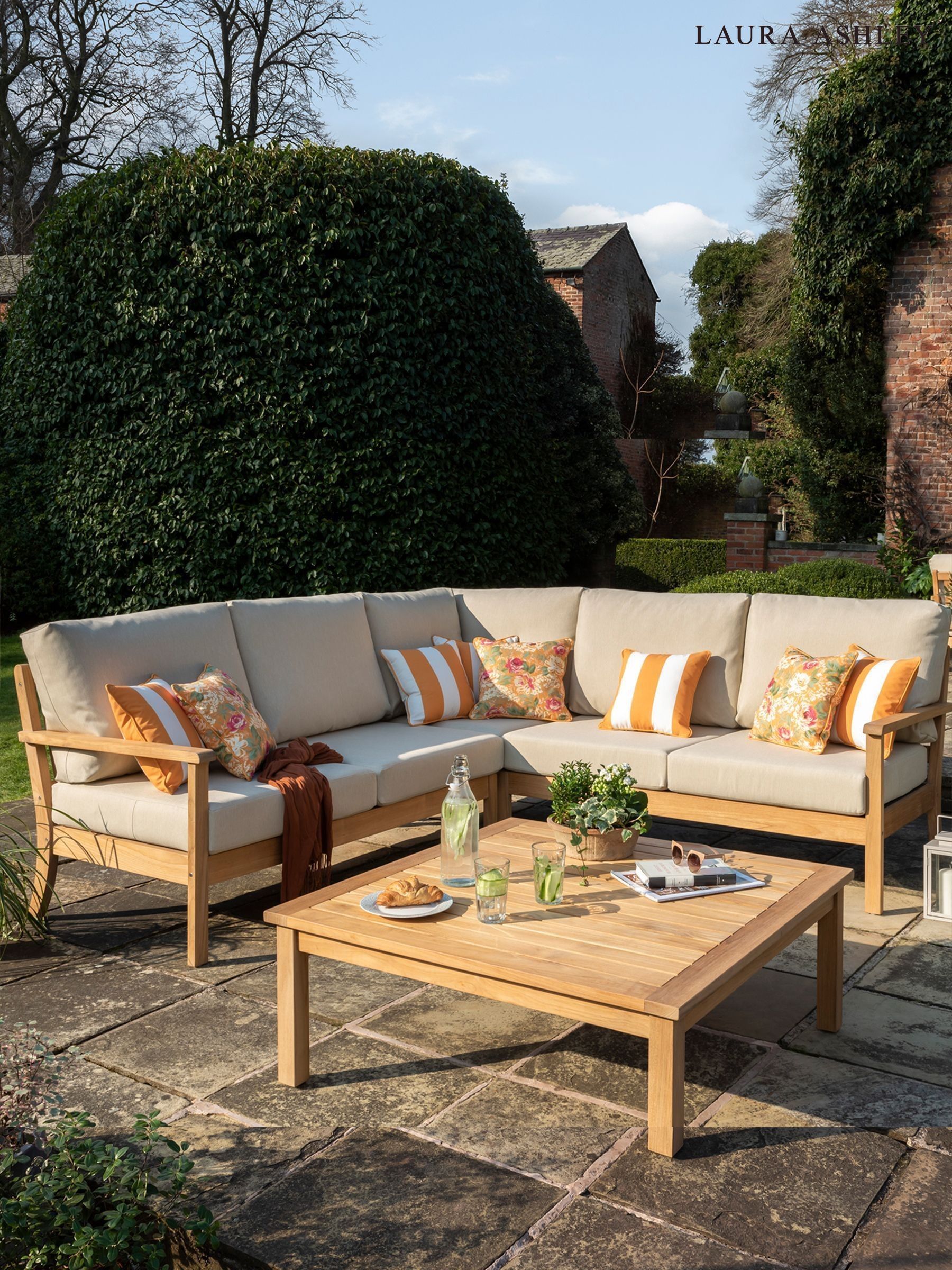 Next helsinki garden furniture store