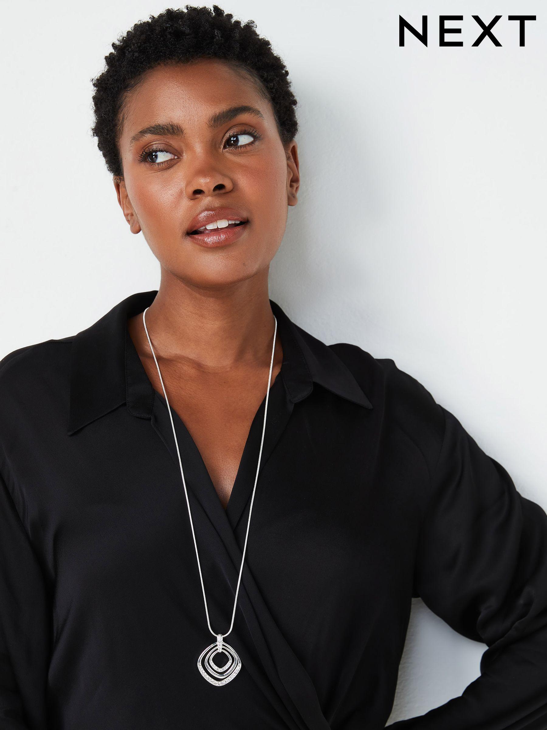 Ladies long pendant necklaces store