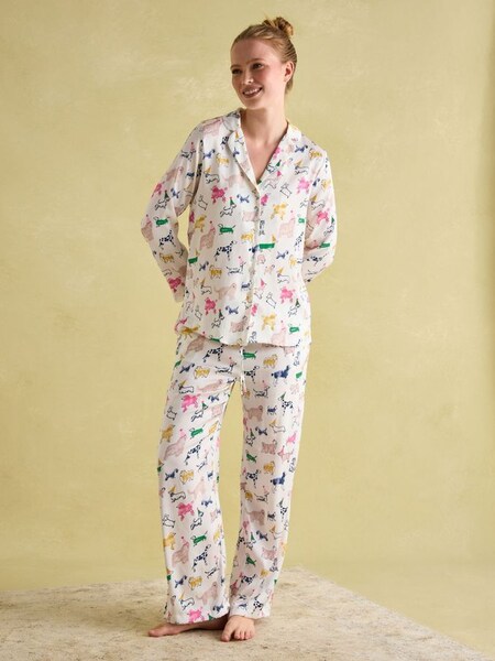 Bonnie Cream Satin Pyjama Set (B38737) | £39