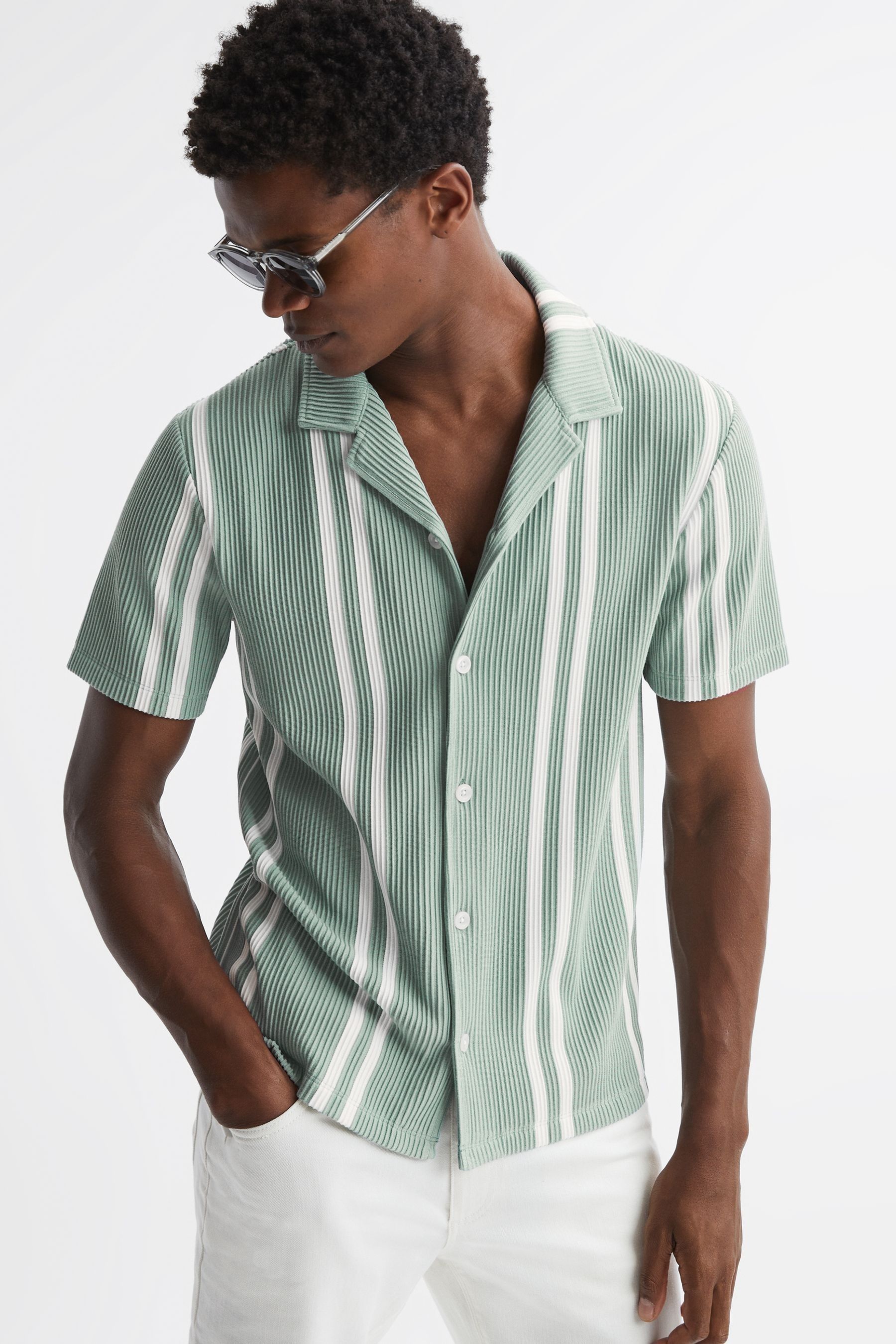 Buy Reiss Castle Slim Fit Ribbed Cuban Collar Shirt from the Next UK ...