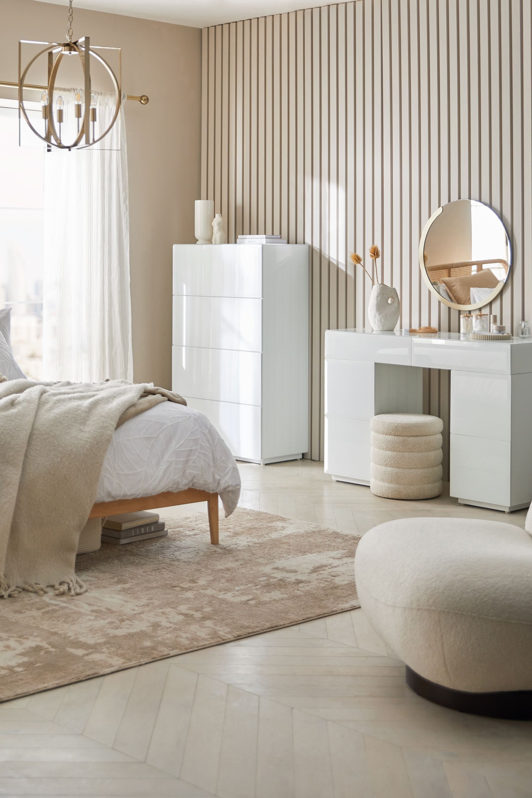Buy White Sloane Glass Wide Collection Luxe Chest of Drawers from the ...