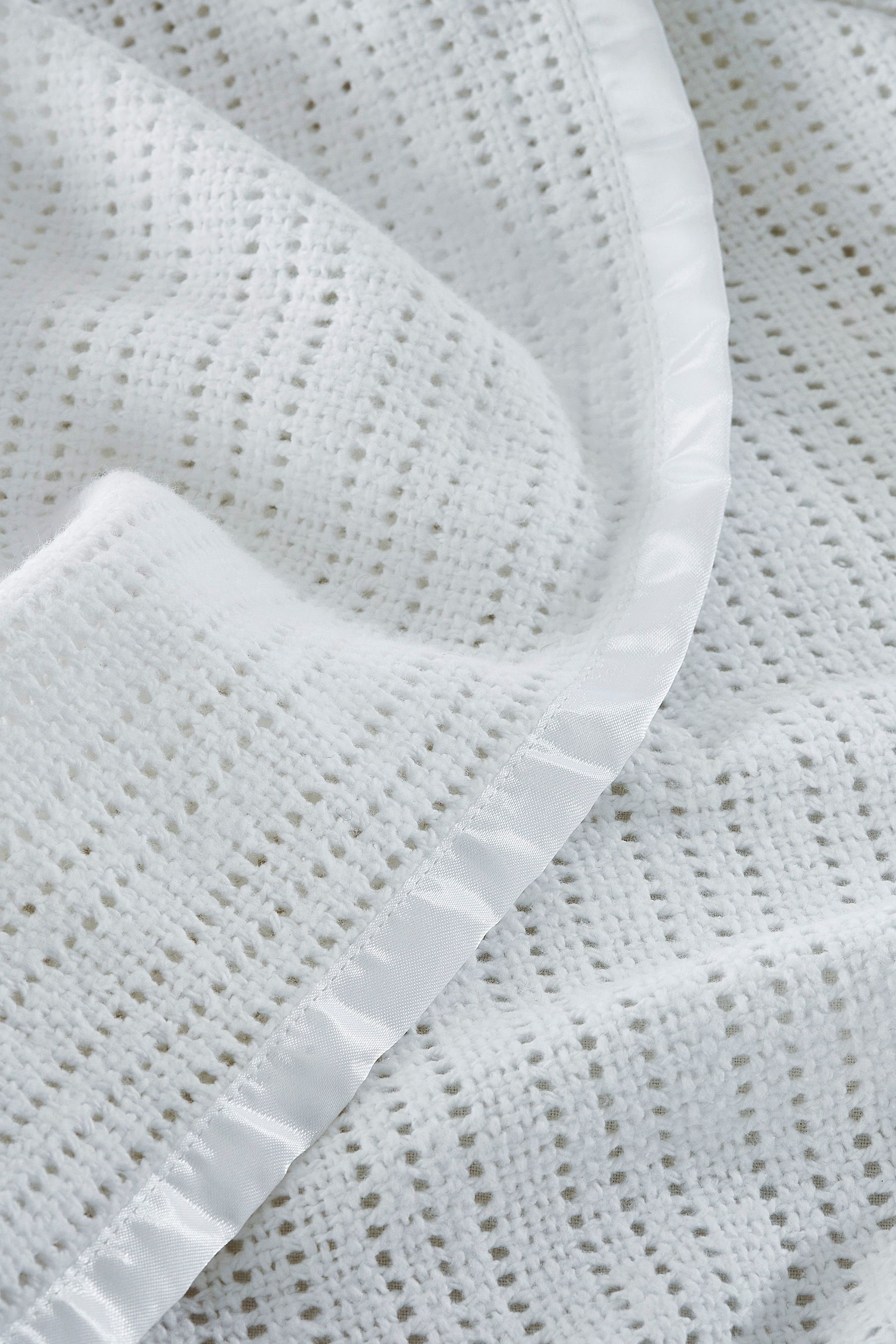 Buy White The White Company Cellular Satin Blanket from the Next UK ...