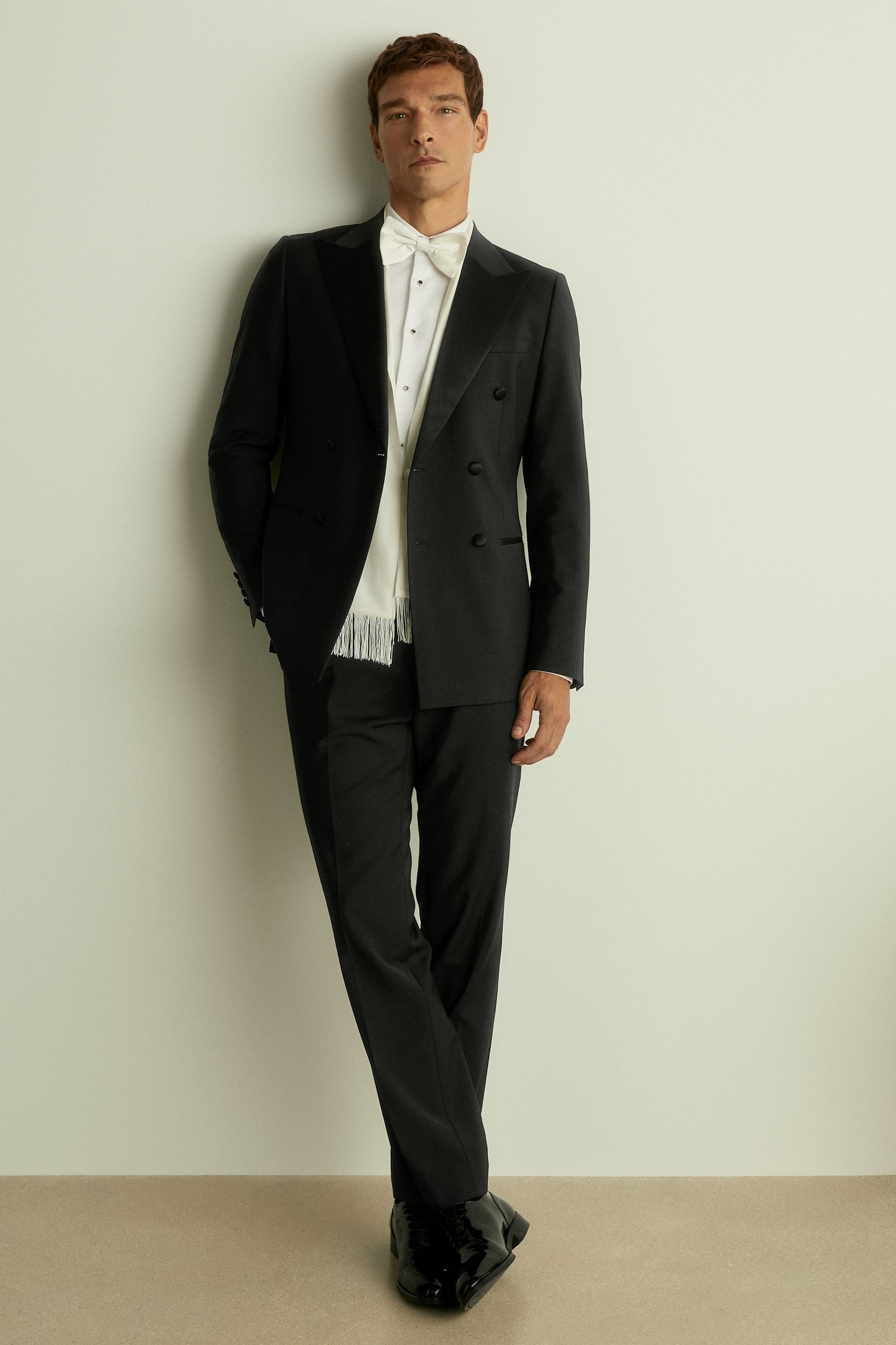 Buy Reiss Black Poker Modern Fit Double Breasted Tuxedo Jacket from the ...