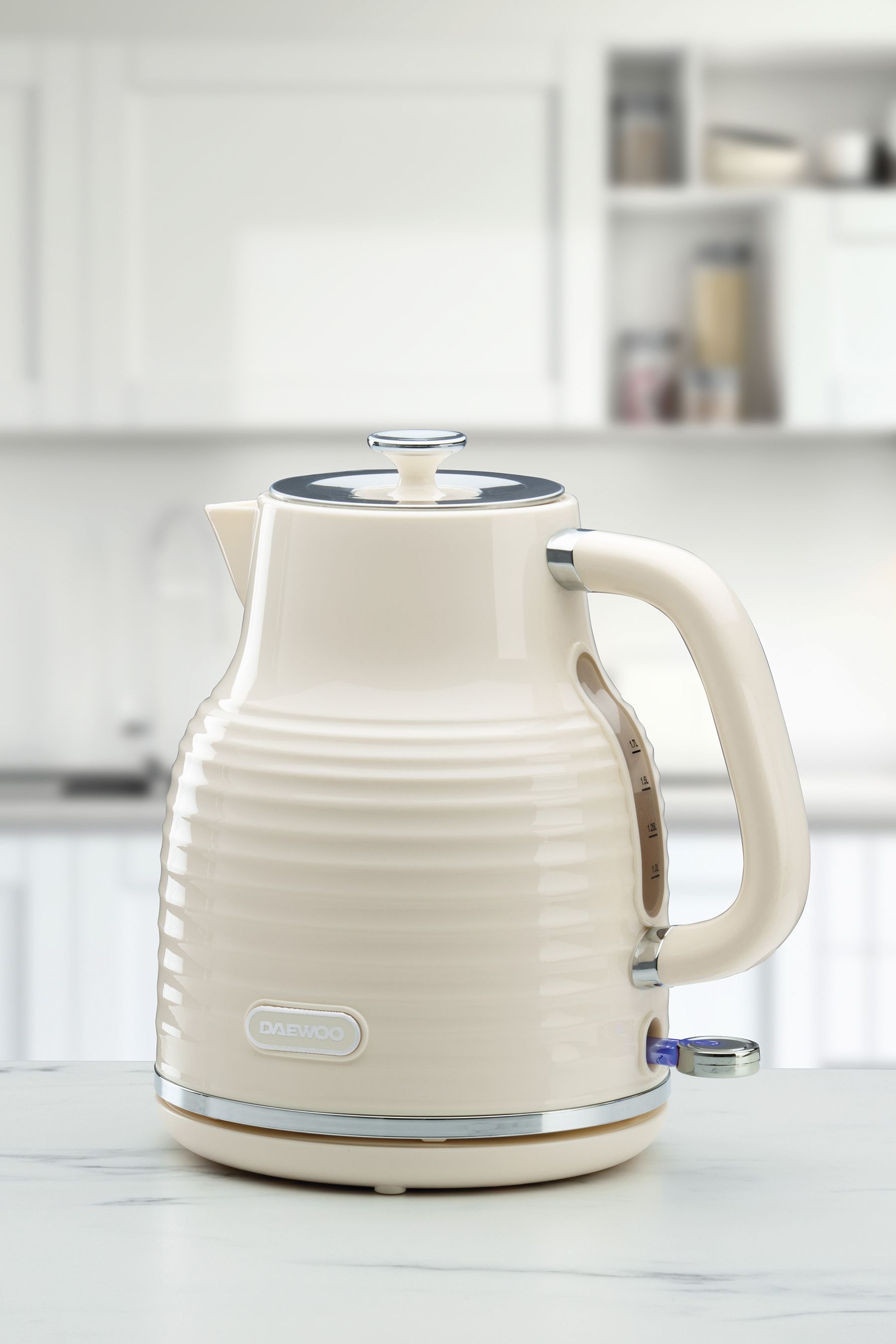 Buy Daewoo Cream Sienna 1.7L 3KW Jug Kettle from the Next UK online shop
