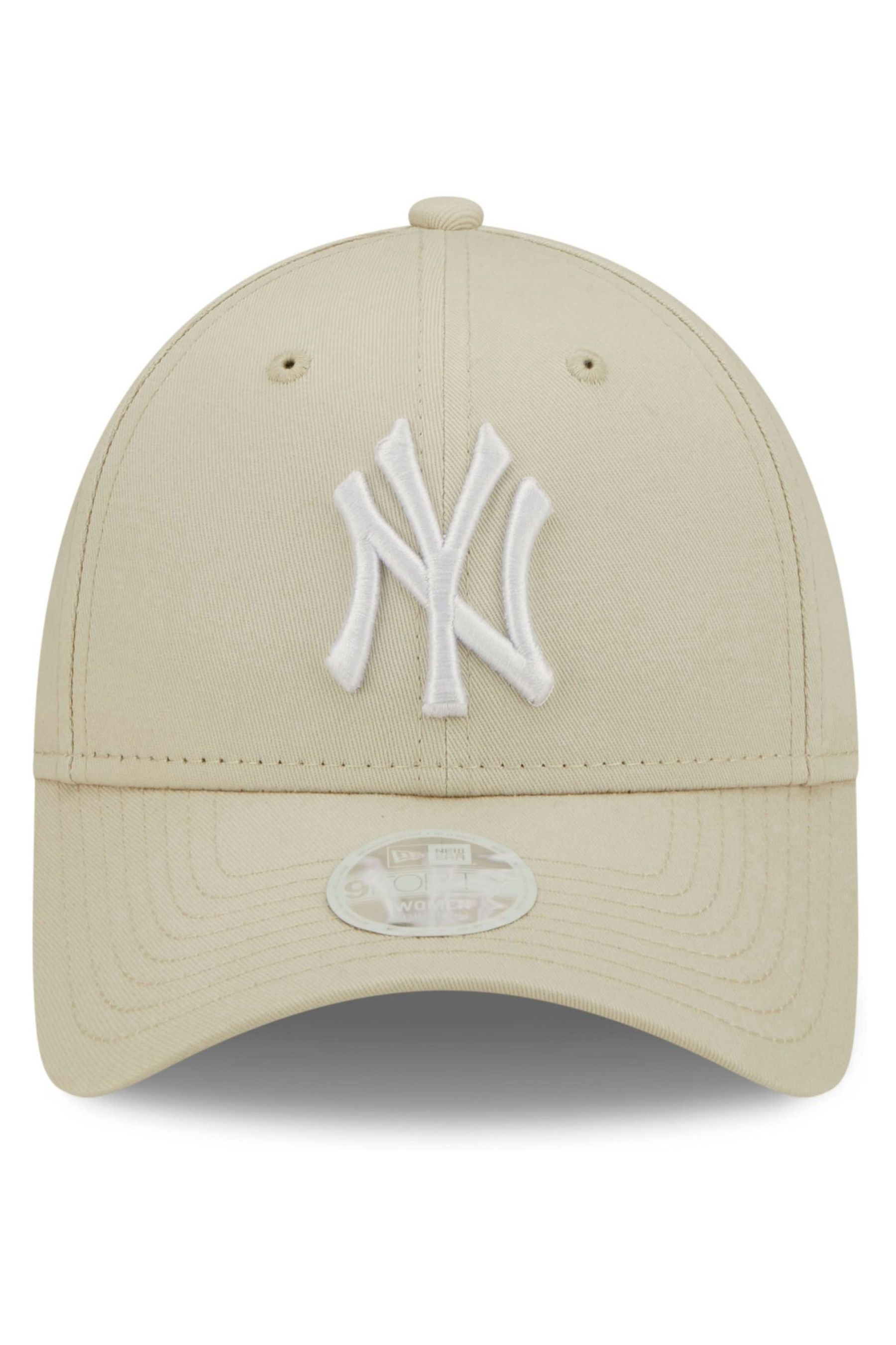Buy New Era® New York Yankees Womens Essential 9FORTY Adjustable Cap ...