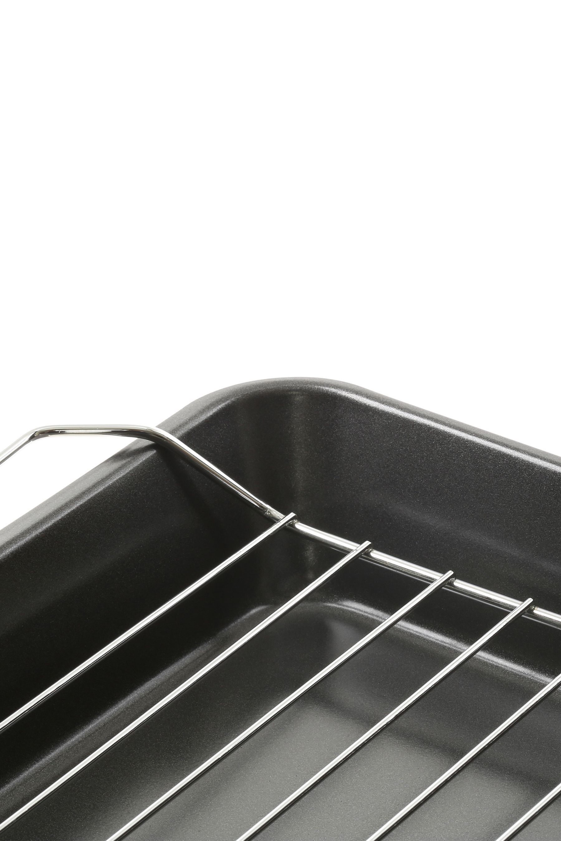 Buy Essentials by Premier Black Set Of Three Roasting Trays With Wire ...