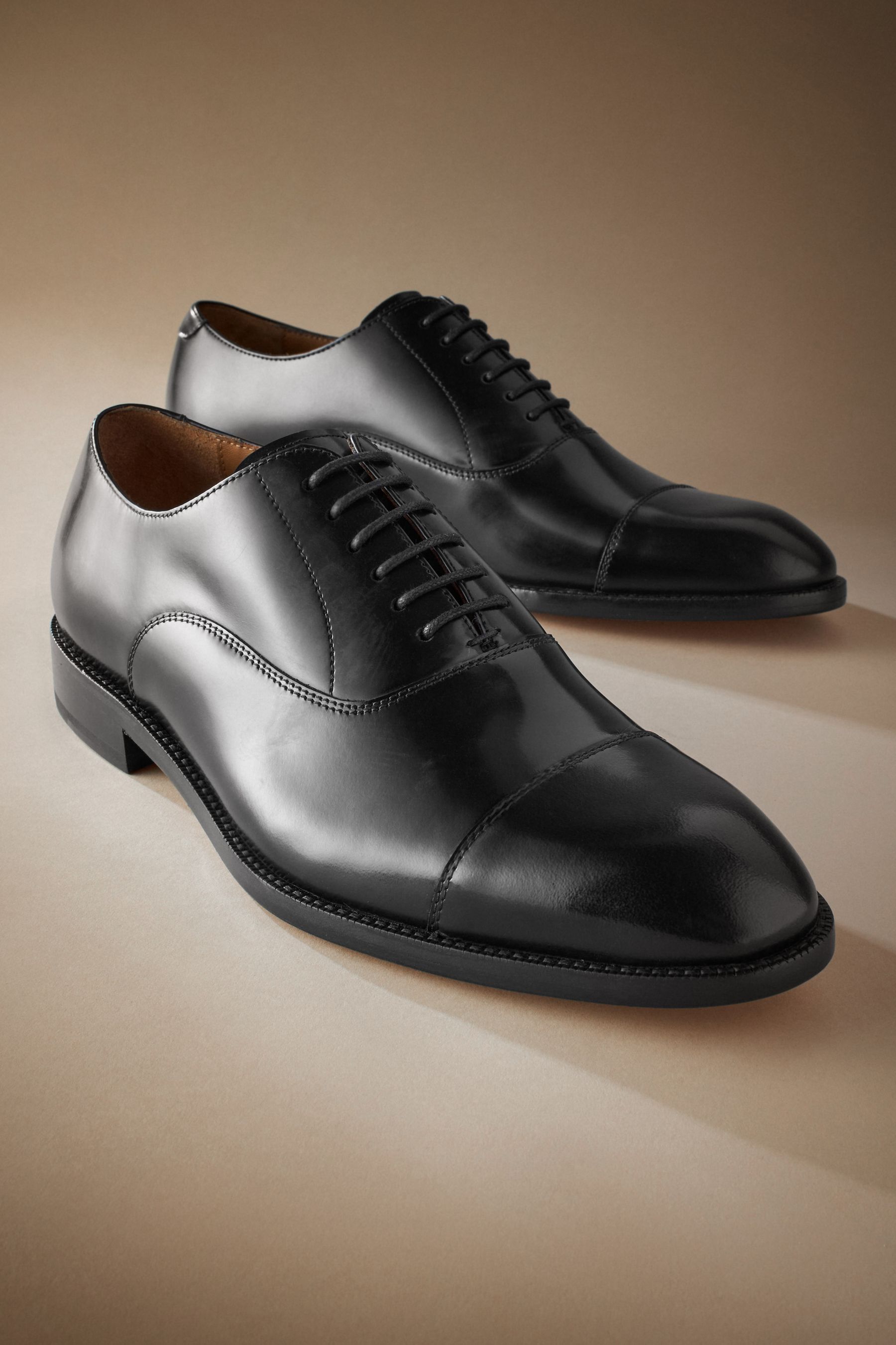 Black Signature Leather Sole Oxford Toe Cap Shoes
