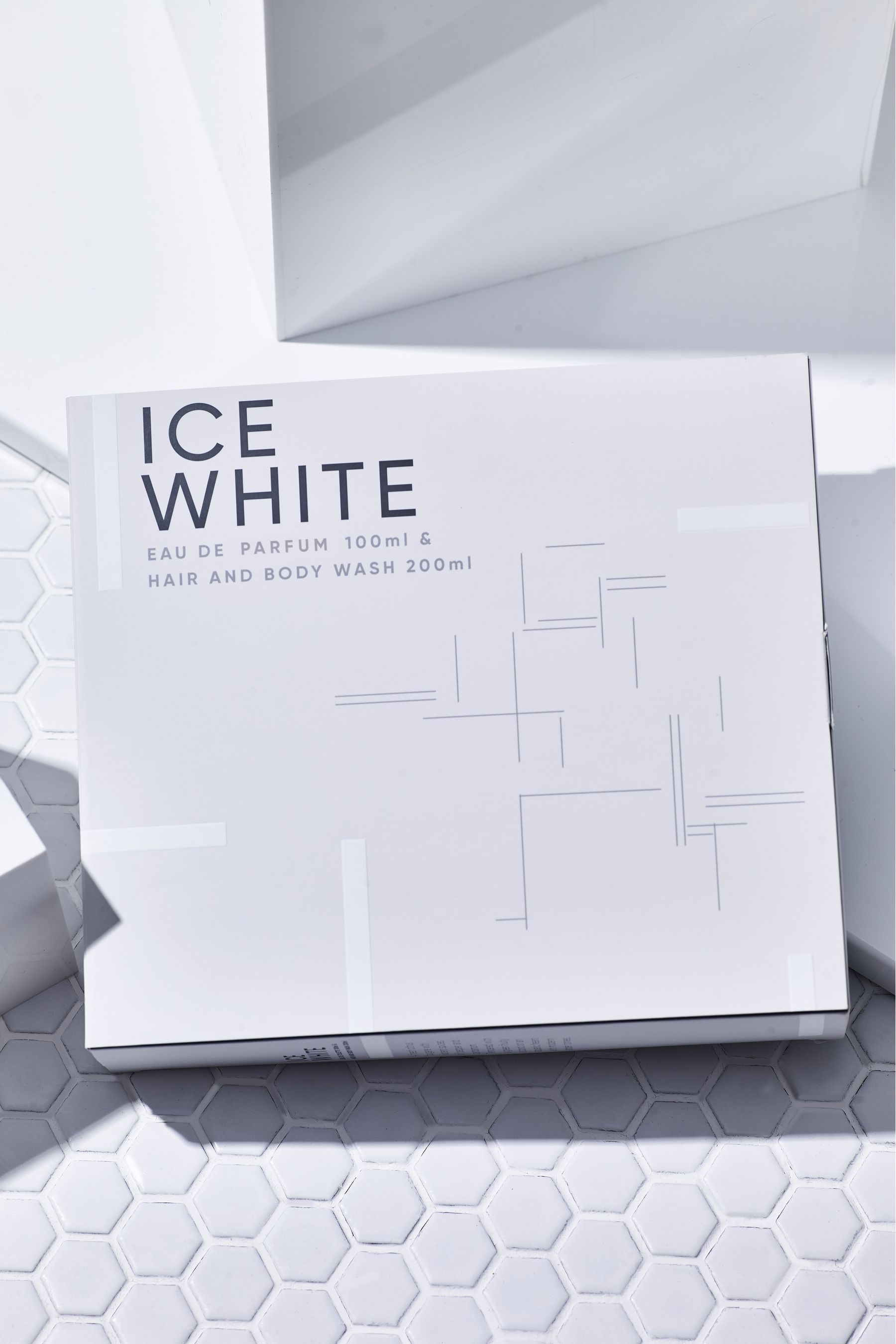Buy Ice White 100ml Eau de Parfum and 200ml Body Wash Gift Set from the ...