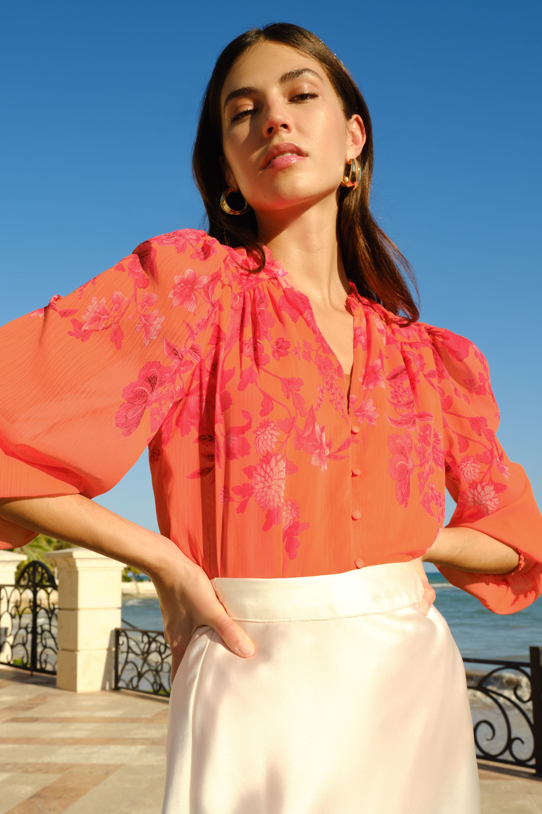 Buy Vanda Love And Roses Printed Puff Sleeve V Neck Long Sleeve Button Up
