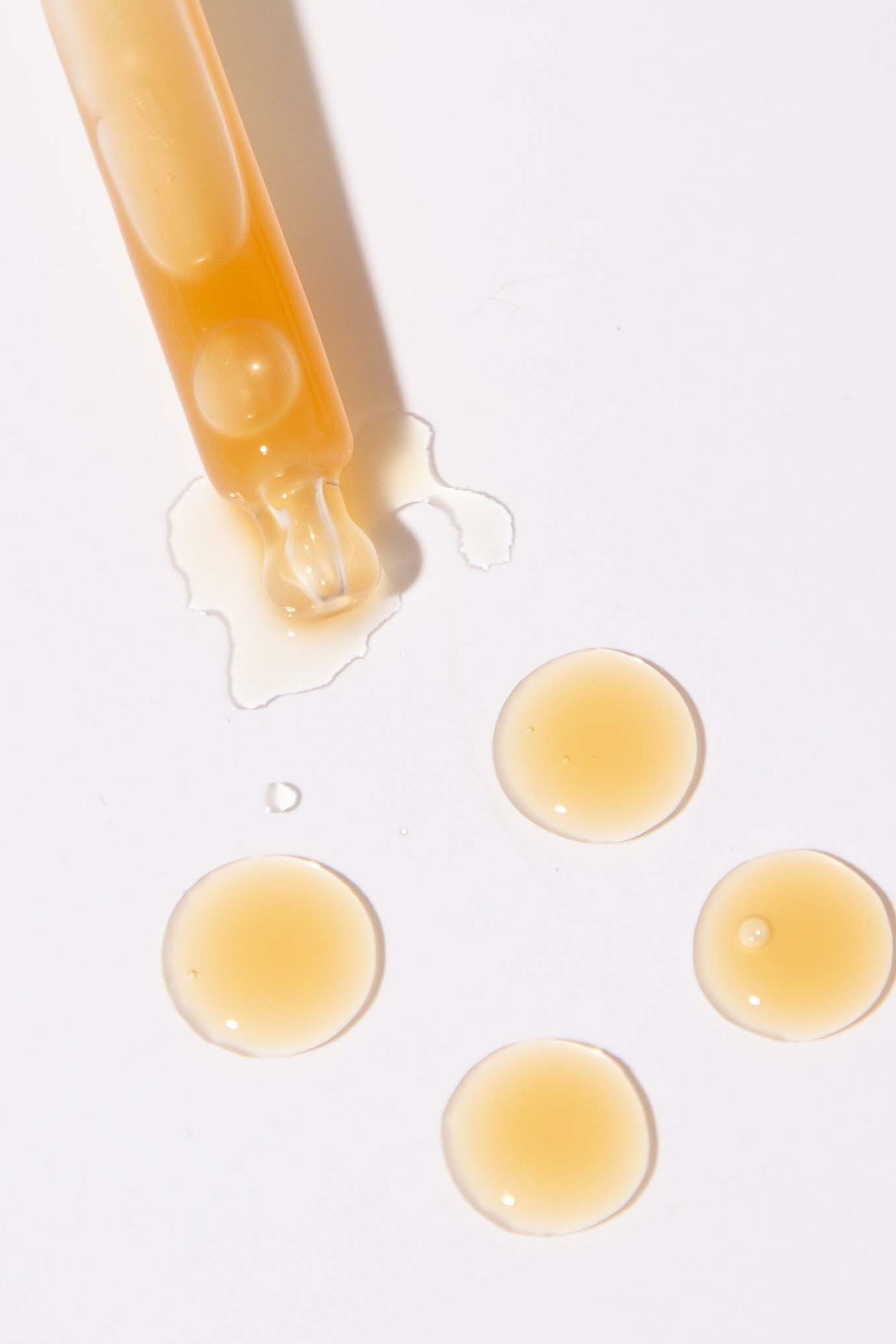 Buy Hello Sunday The Self Tan One Buildable Tanning Drops with Vitamin ...