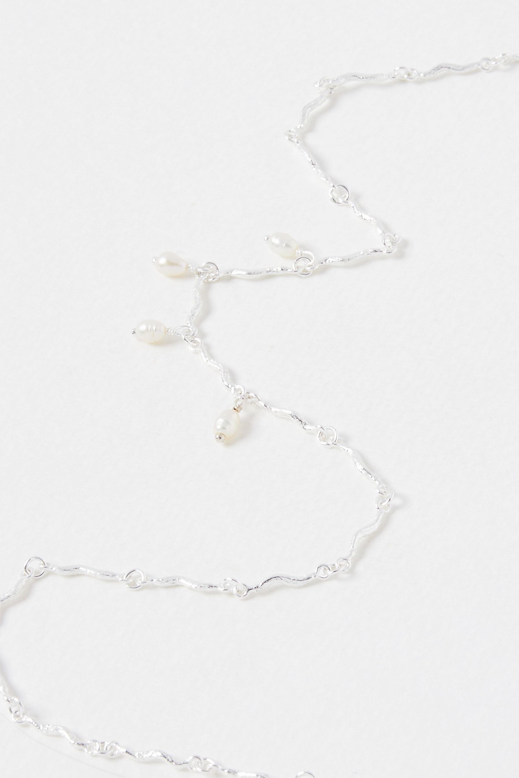 Buy Oliver Bonas Silver Tone Nixie Freshwater Pearl Wavy Chain Necklace ...