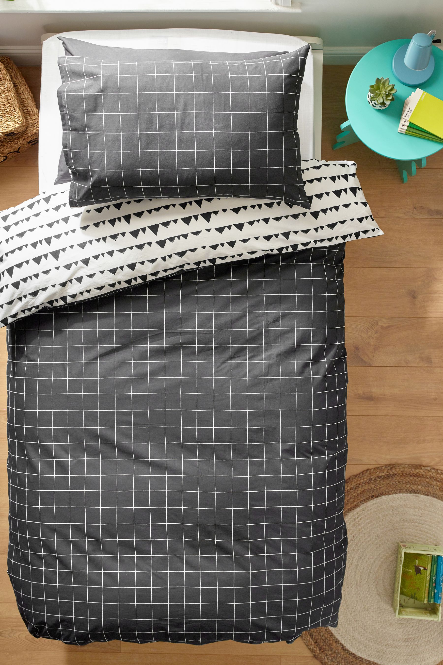 Buy Monochrome 100% Cotton Printed Bedding Duvet Cover and Pillowcase ...