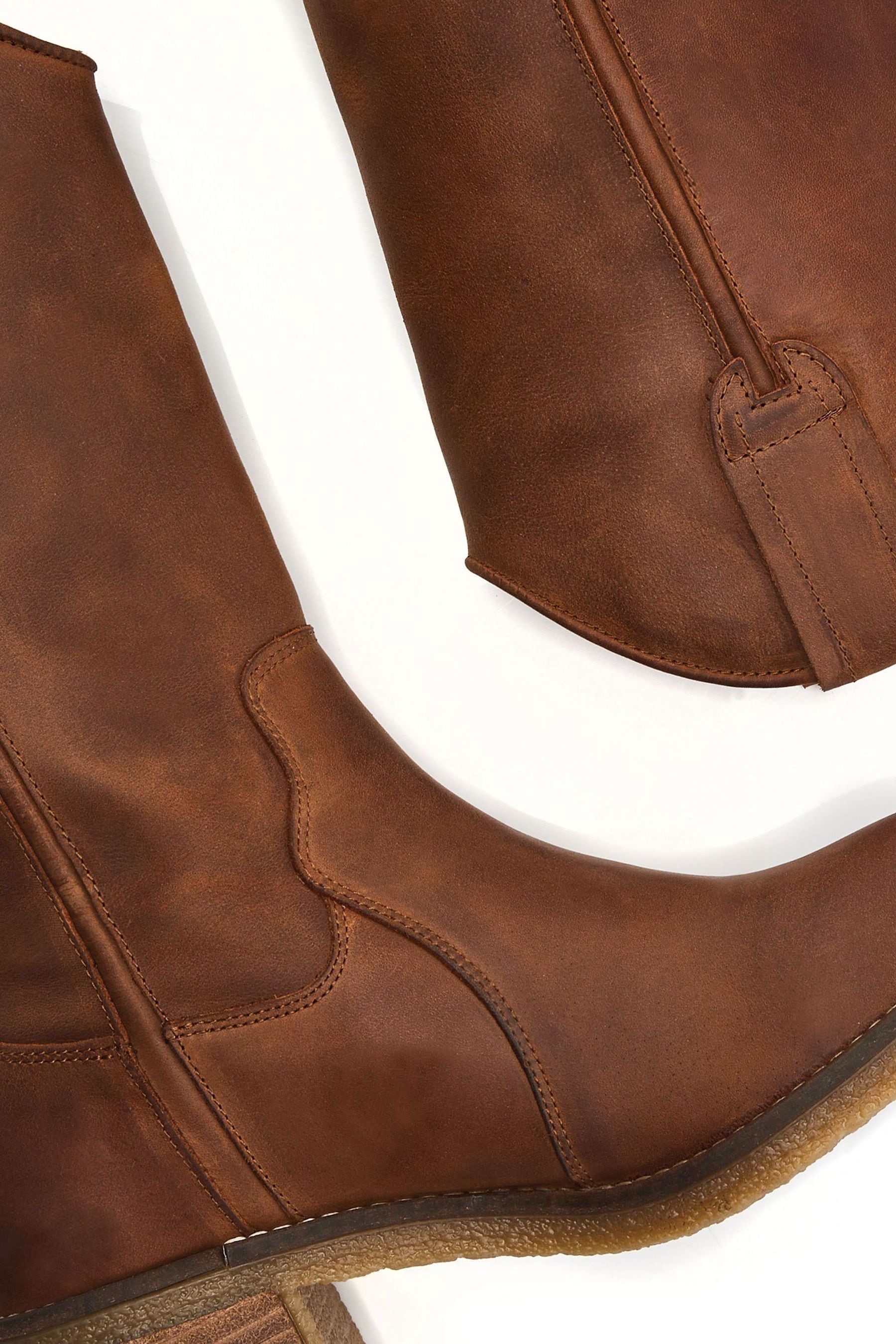 Buy Moda in Pelle Dana Crepe Sole Long Western Natural Boots from the ...