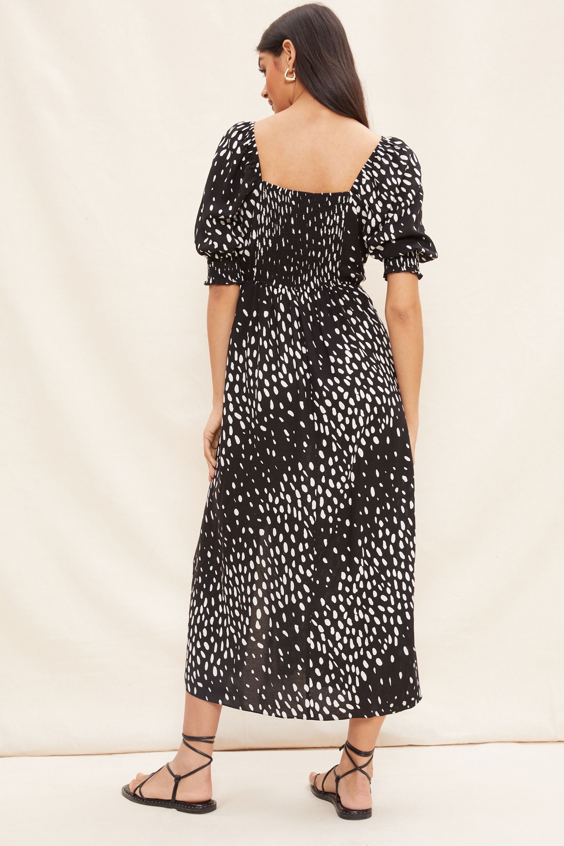Buy Friends Like These Printed Puff Sleeve Sweetheart Midi Dress From