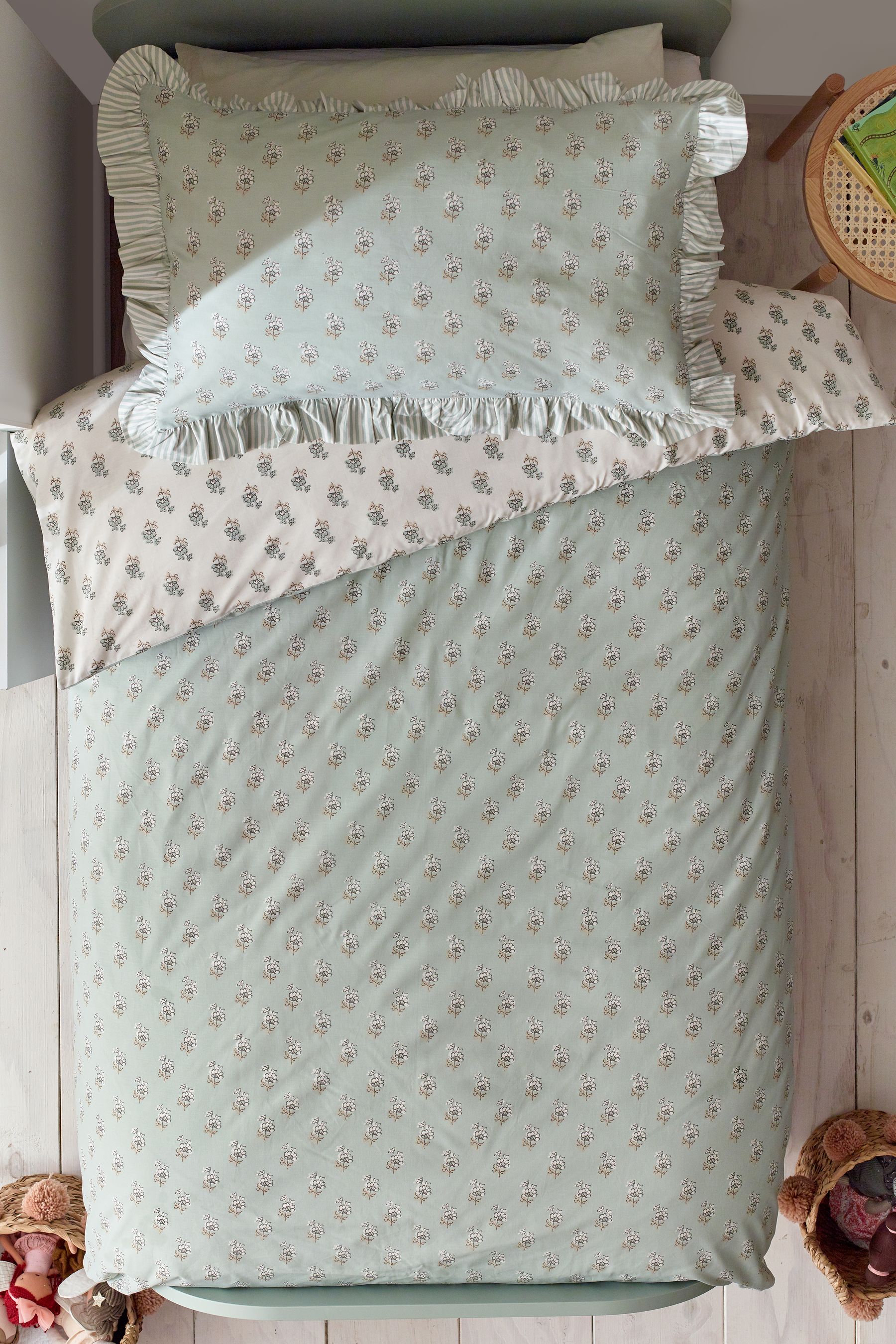 Buy Sage Green Block Floral Printed Polycotton Duvet Cover and ...