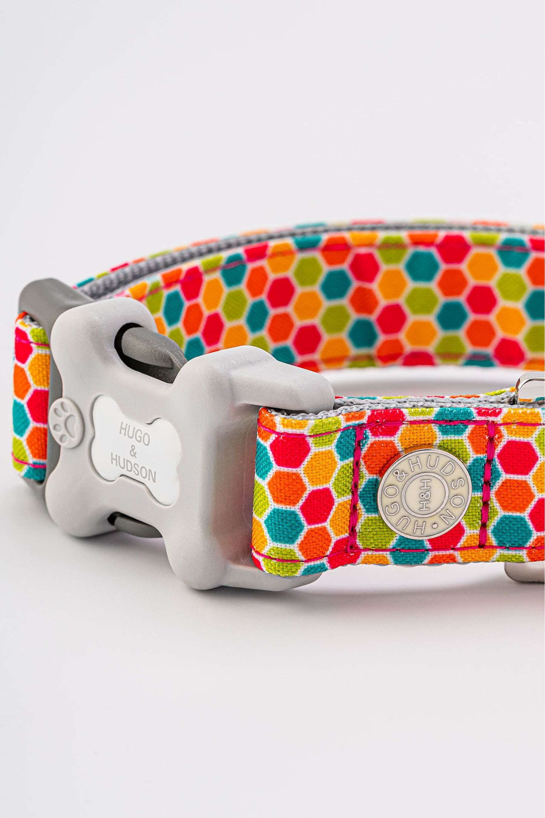 Buy Hugo & Hudson Red Mesh Dog Collar from the Next UK online shop