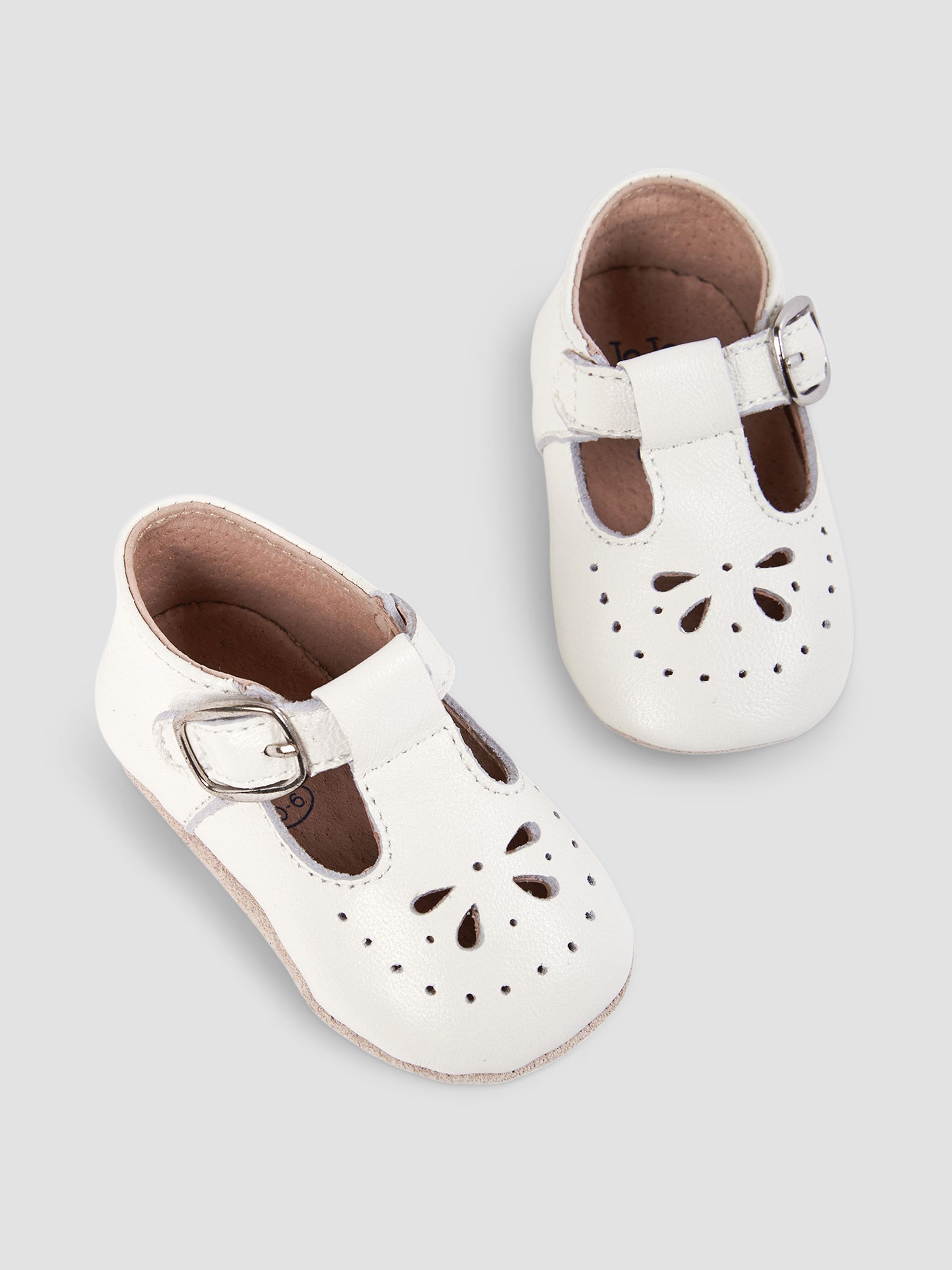 Buy JoJo Maman Bébé White Peter Rabbit Leather Pre-Walker Shoes from ...