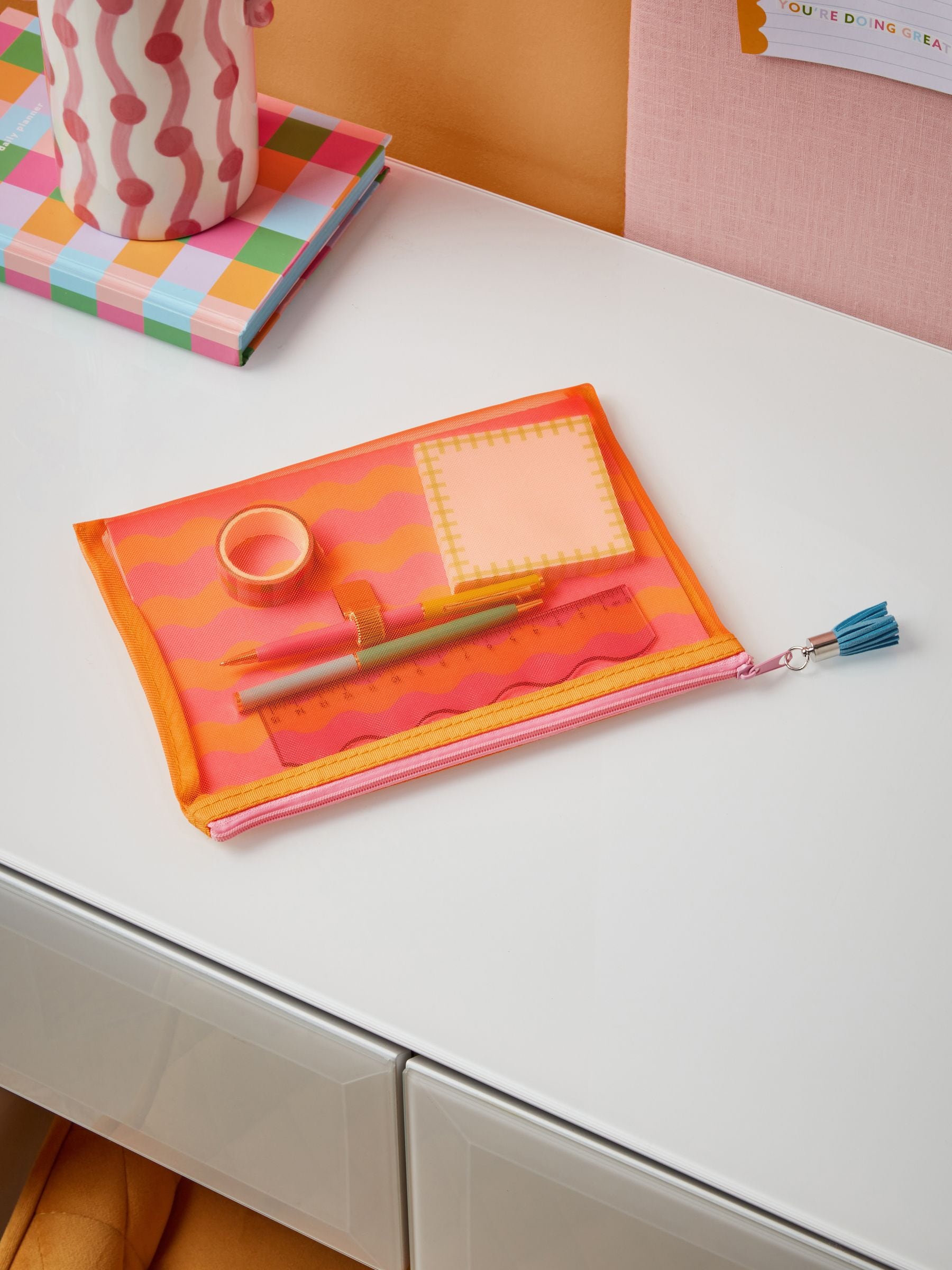 Buy stationery store
