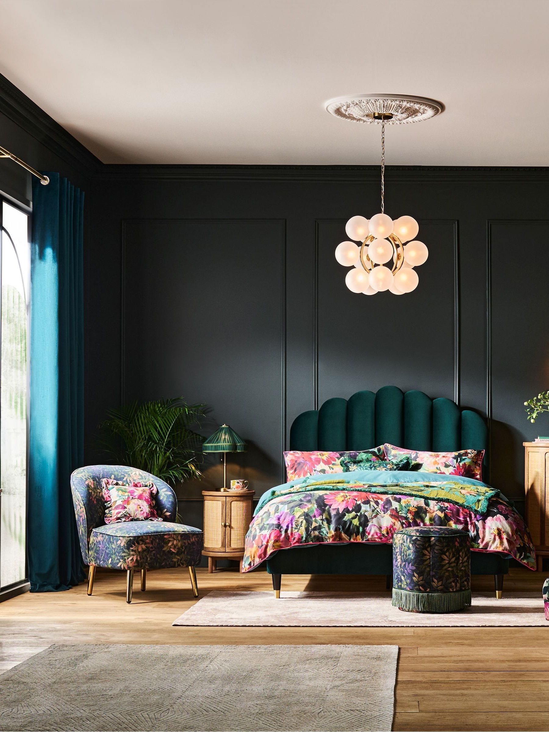 Scalloped velvet bed store