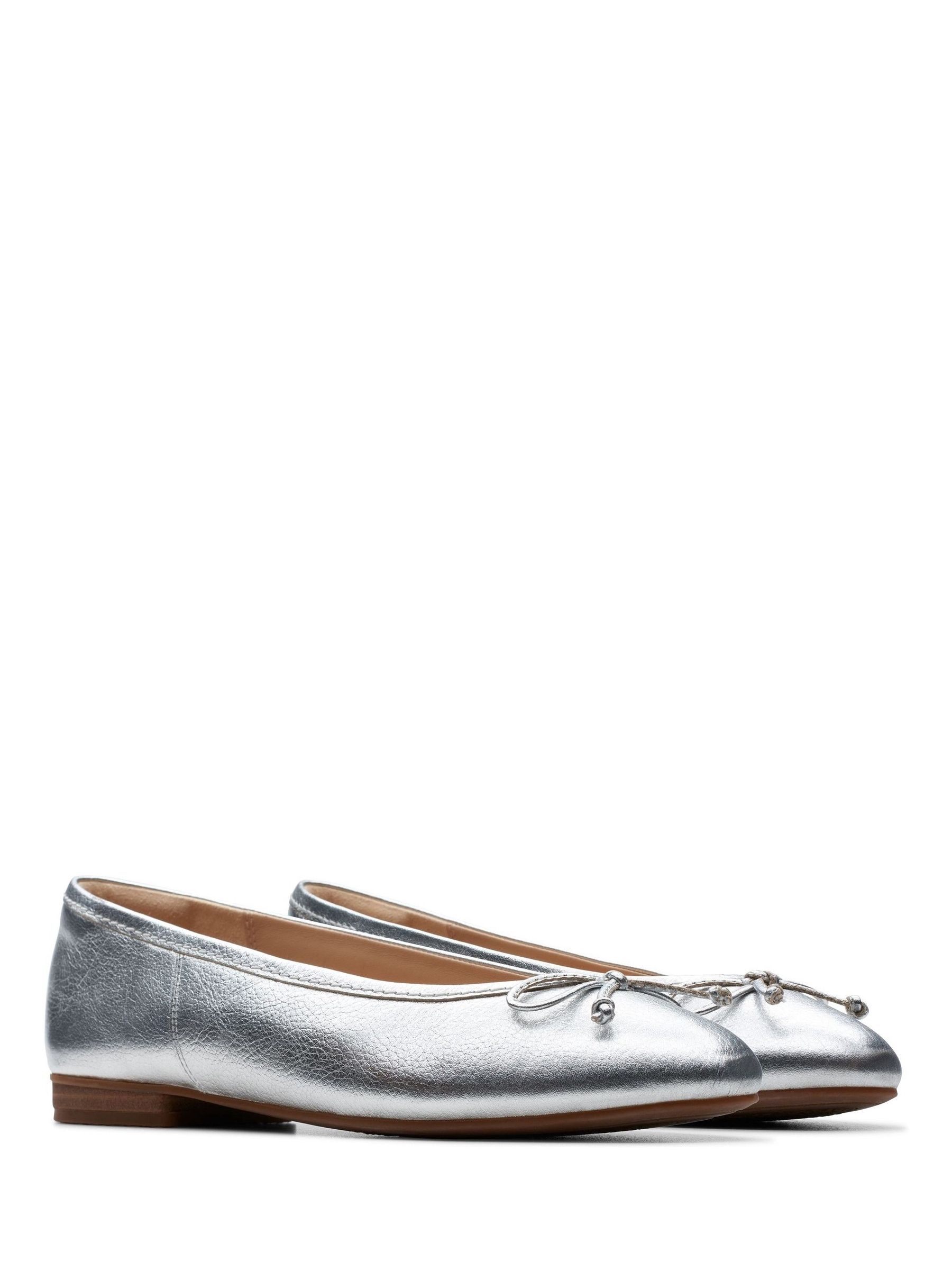 Buy Clarks Silver Standard Fit (D) Leather Fawna Lily Shoes from the ...