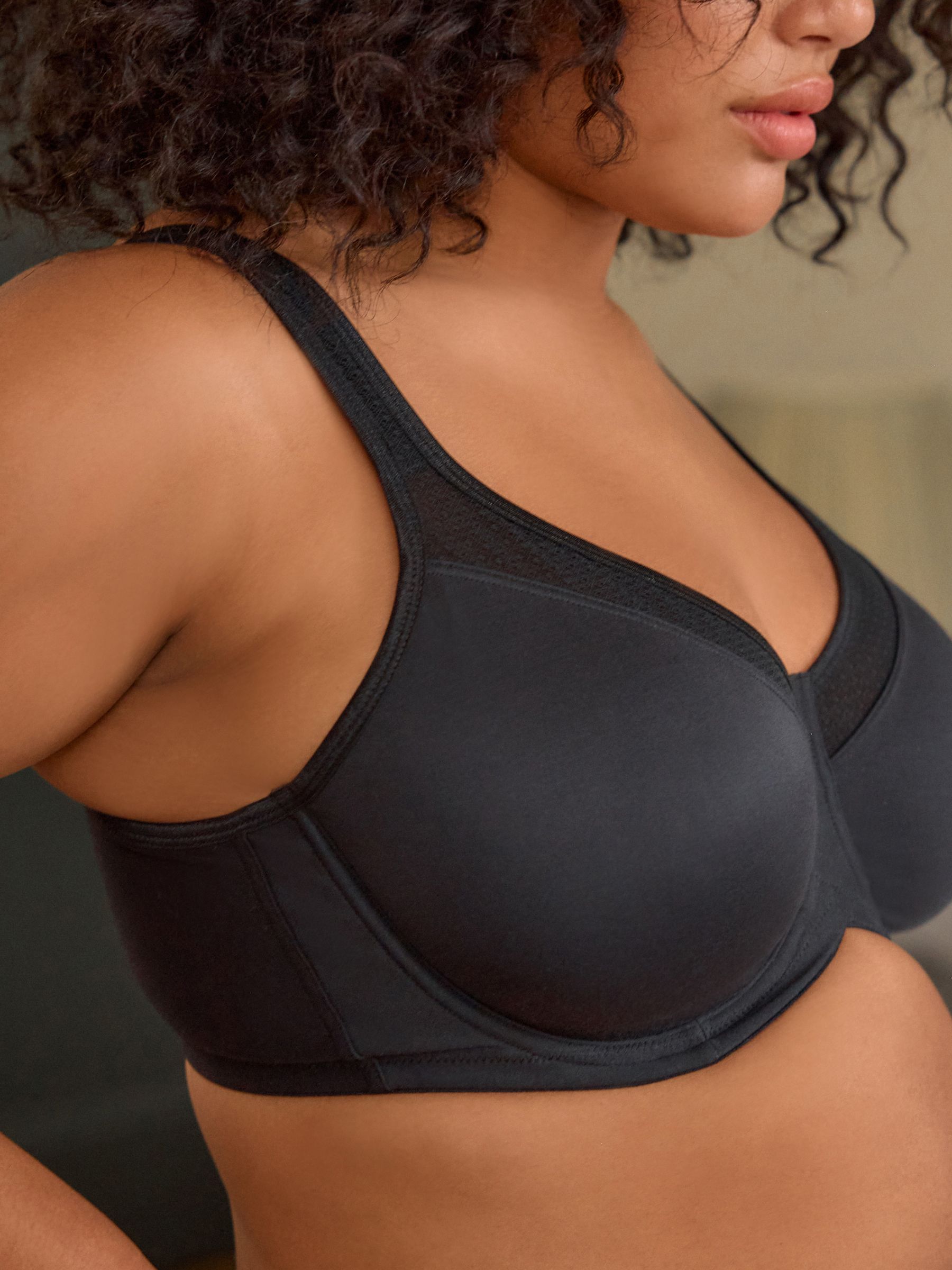 Buy Black F-K Ultimate Support Cotton Minimiser Padded Strap Bra from ...