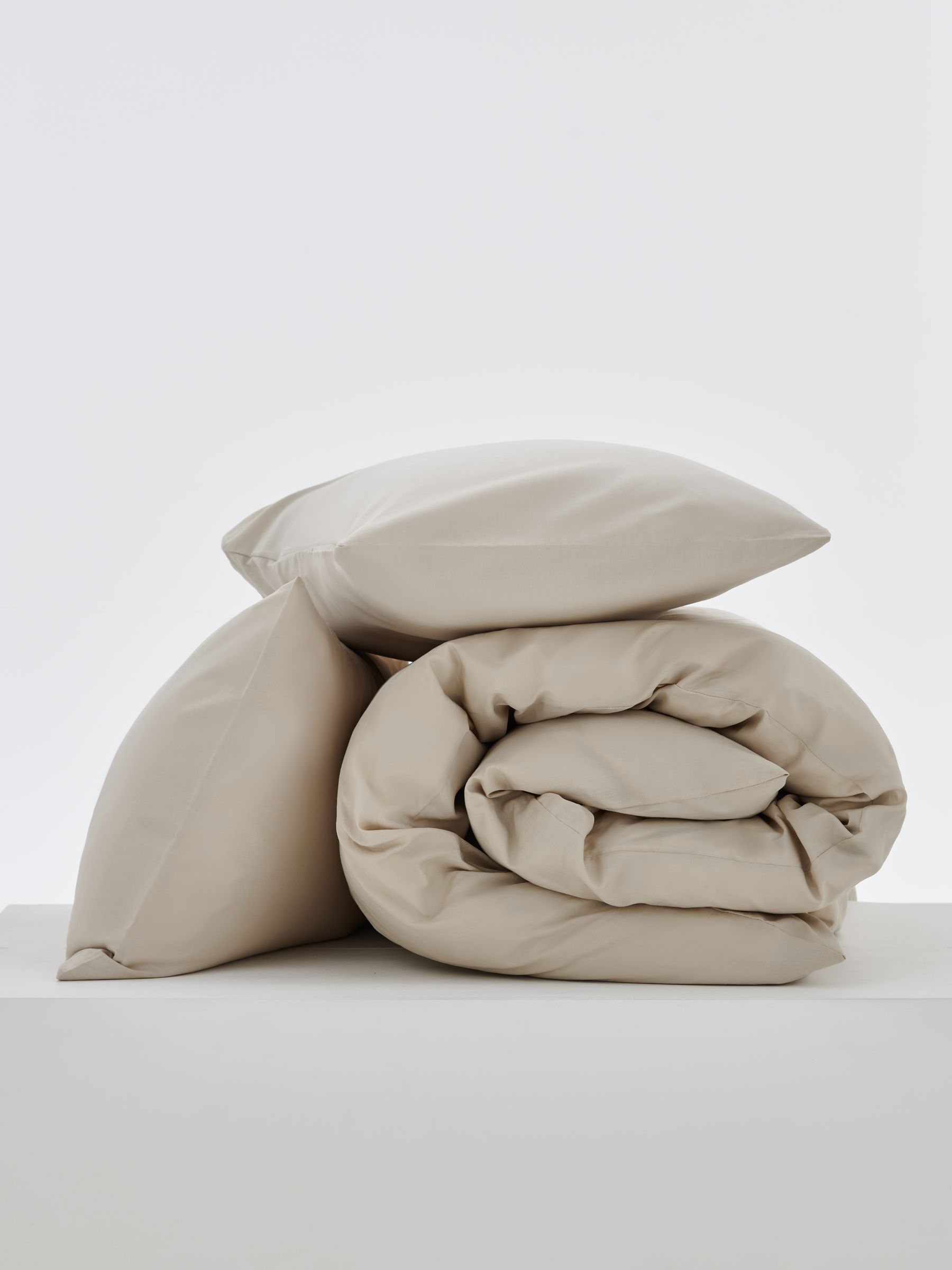 Buy Easy Care Polycotton Duvet Cover and Pillowcase Set from Next Belgium