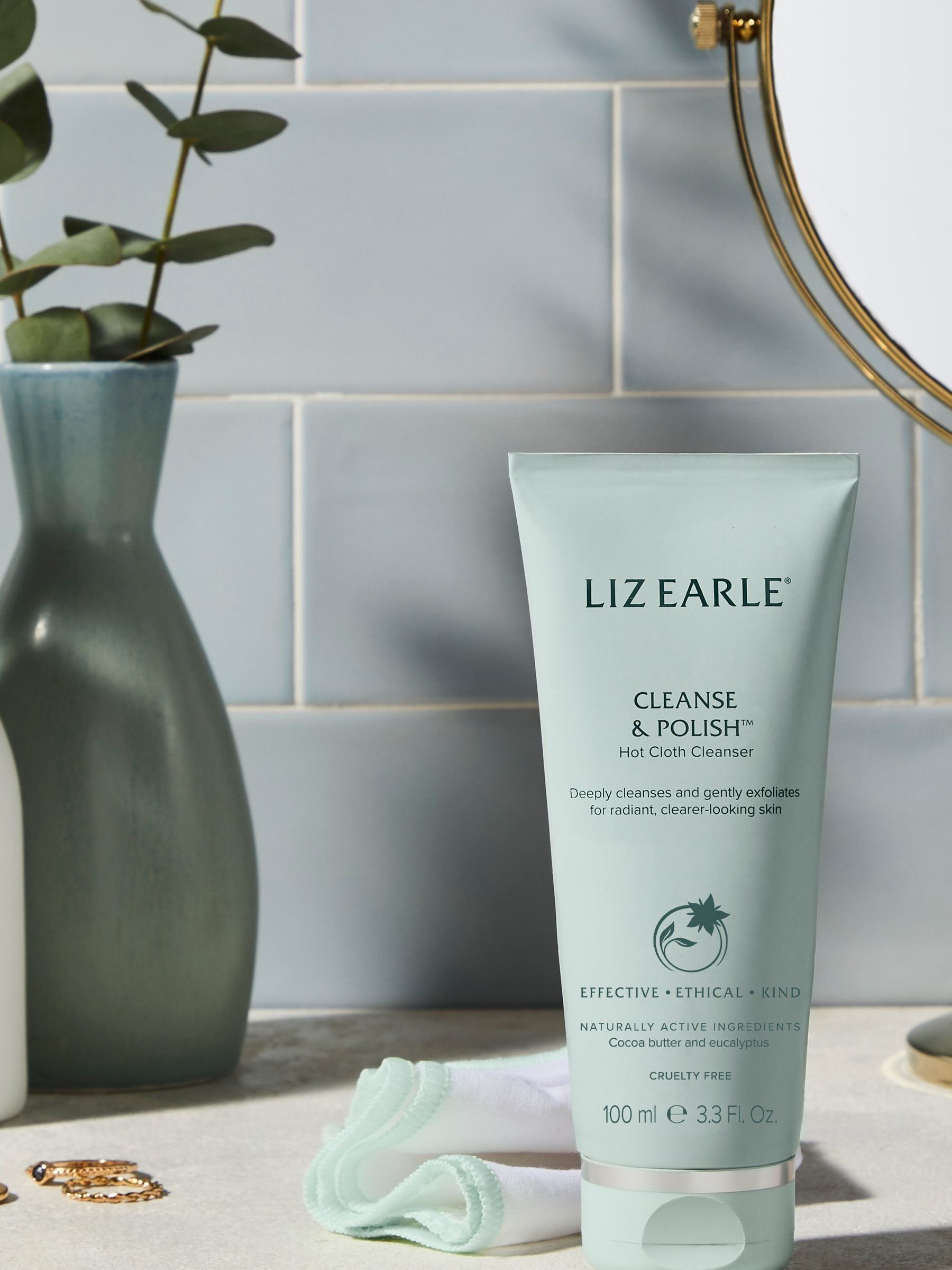Buy Liz Earle Cleanse & Polish Hot Cloth Cleanser Tube 100ml from the ...