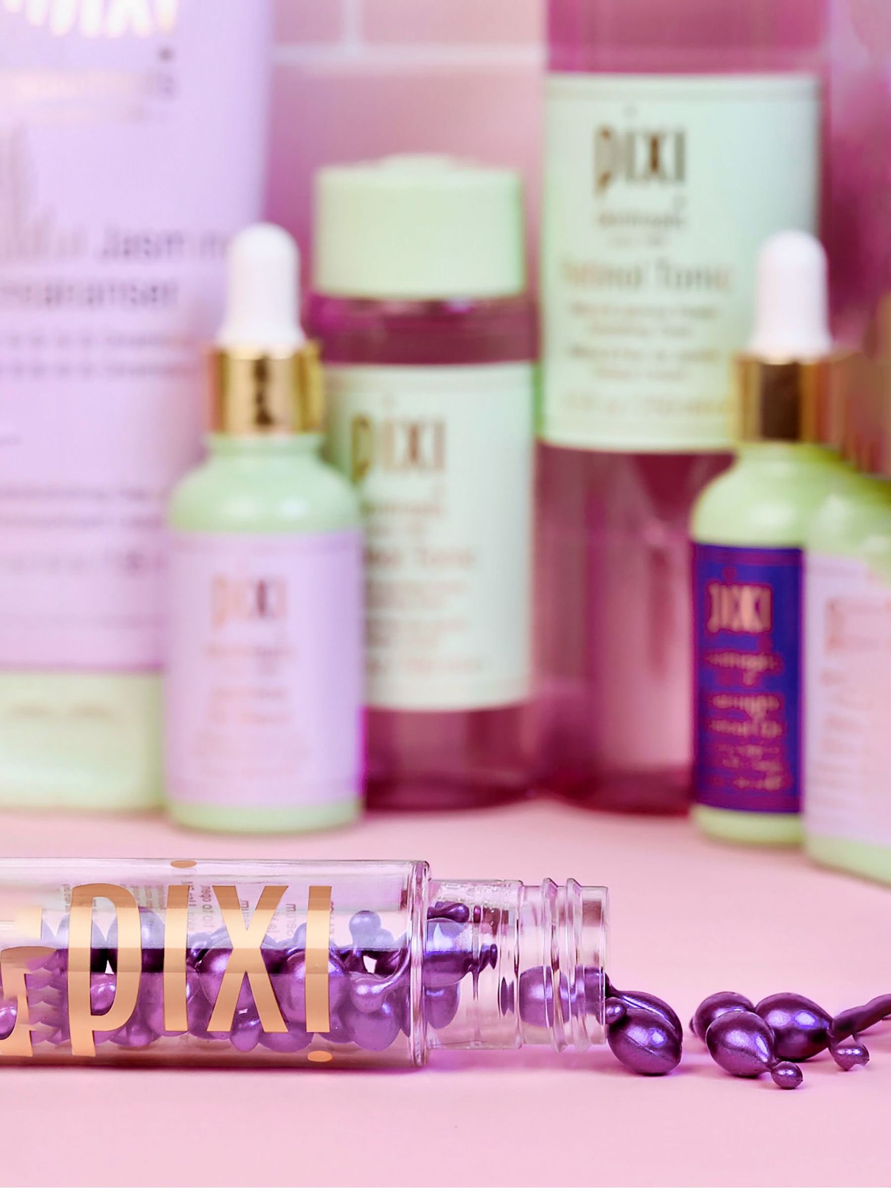 Buy Pixi Retinol Capsulecare Smoothing Serum 30 Capsules from the Next ...