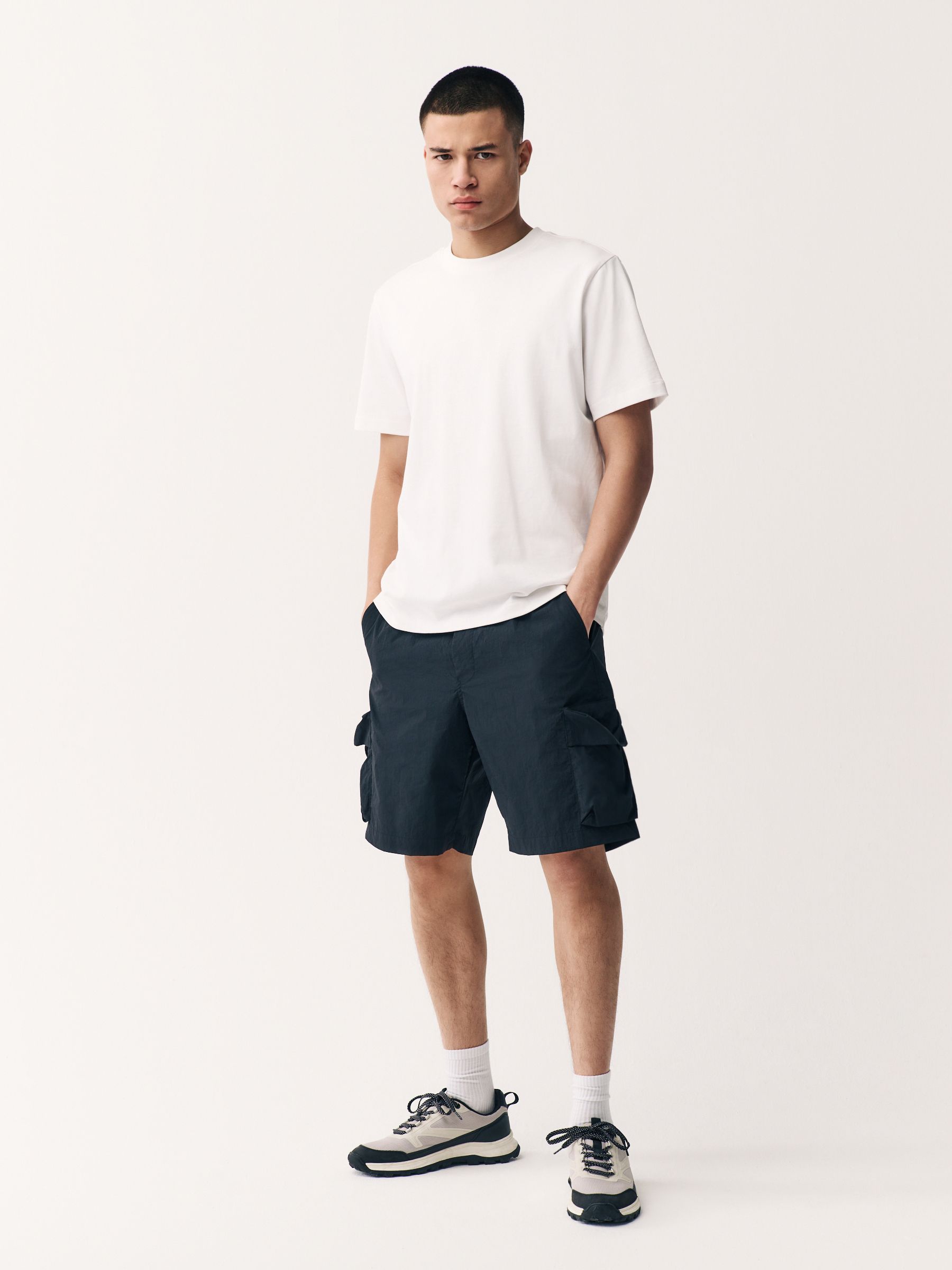 Buy Black Lightweight Bluff Pocket Cargo Shorts from the Next UK online ...