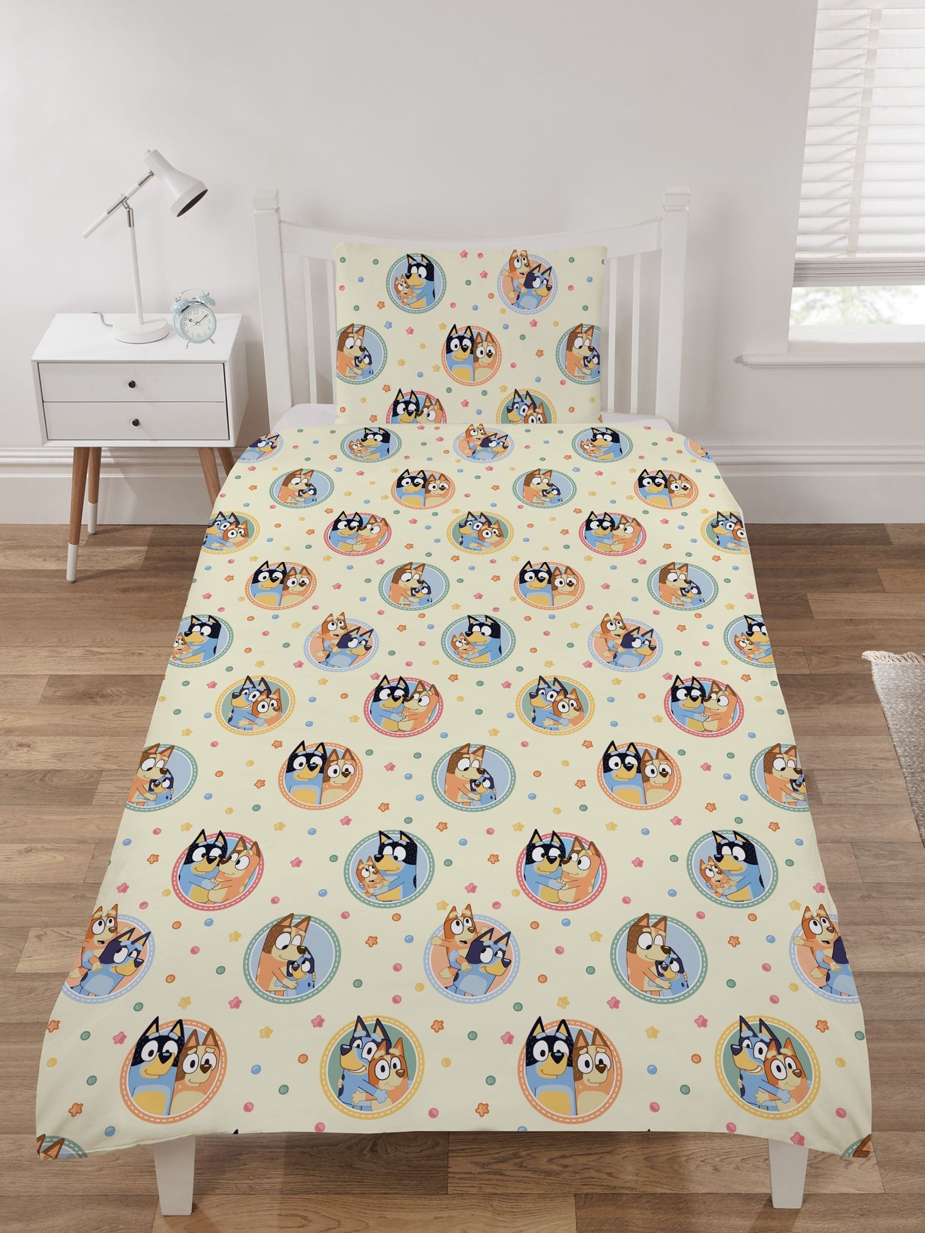 Buy Bluey Multi 100% Cotton Reversible Single Duvet Cover and ...