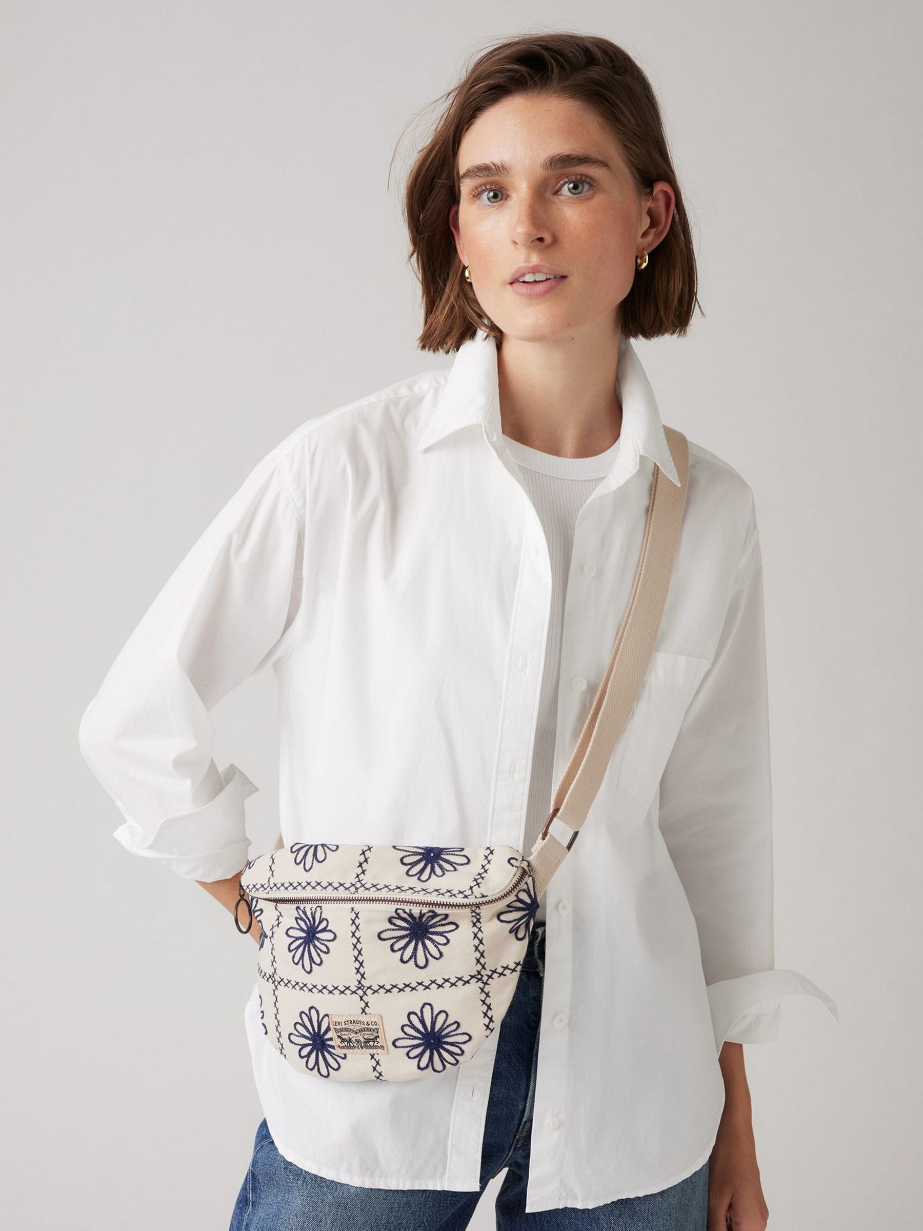 Buy Levi's® Cream/Navy Devon Cross-Body 100% Cotton Bag from the Next ...