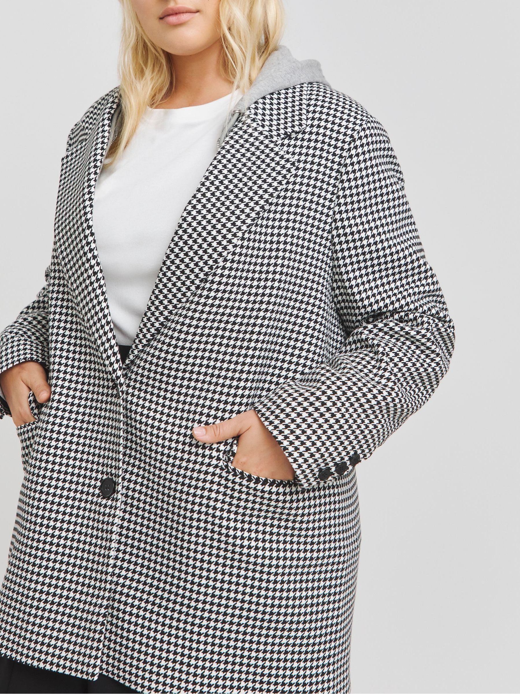 Buy Simply Be Black And White Houndstooth Single Breasted Blazer from ...
