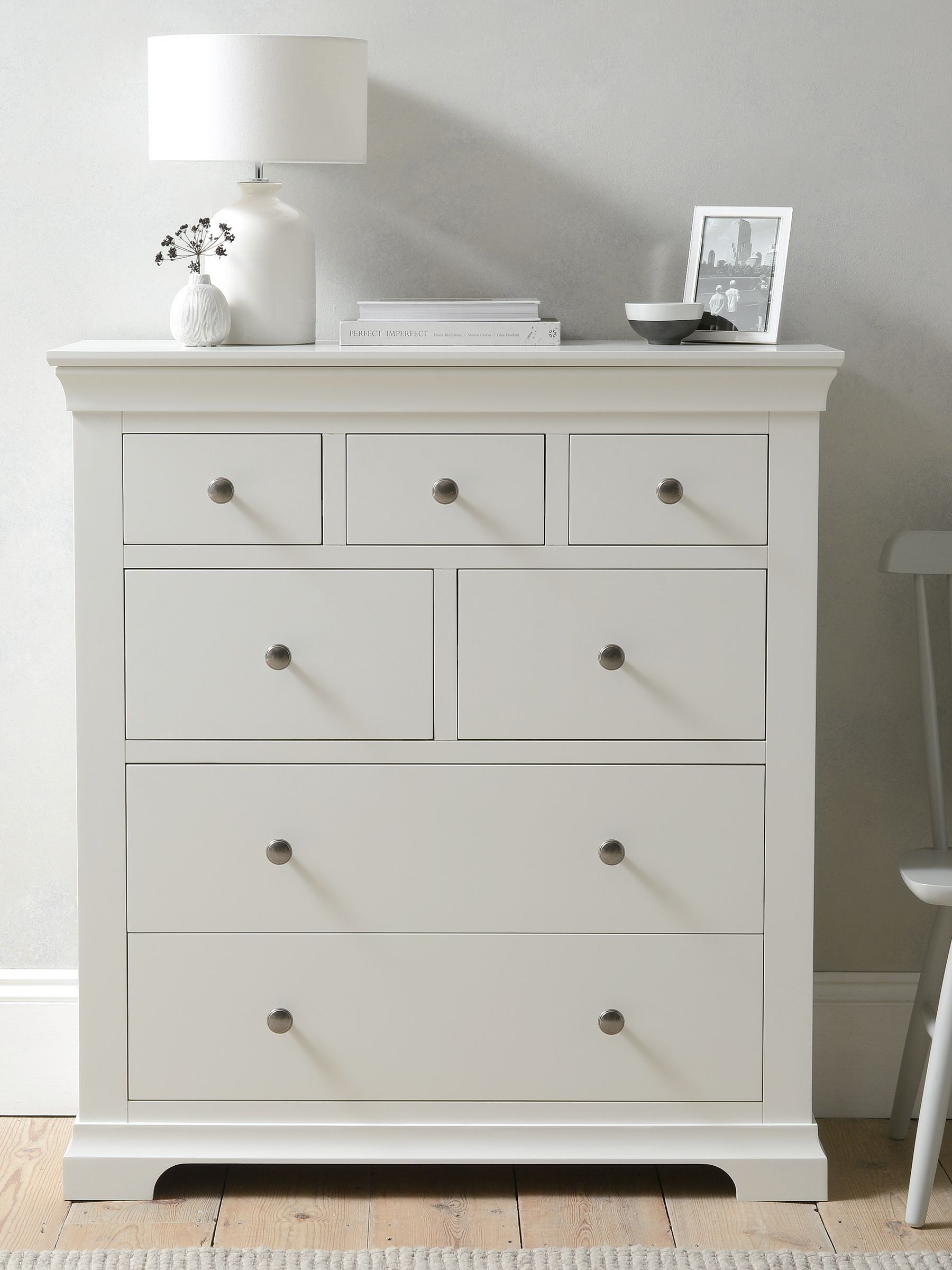 White company chest of drawers store