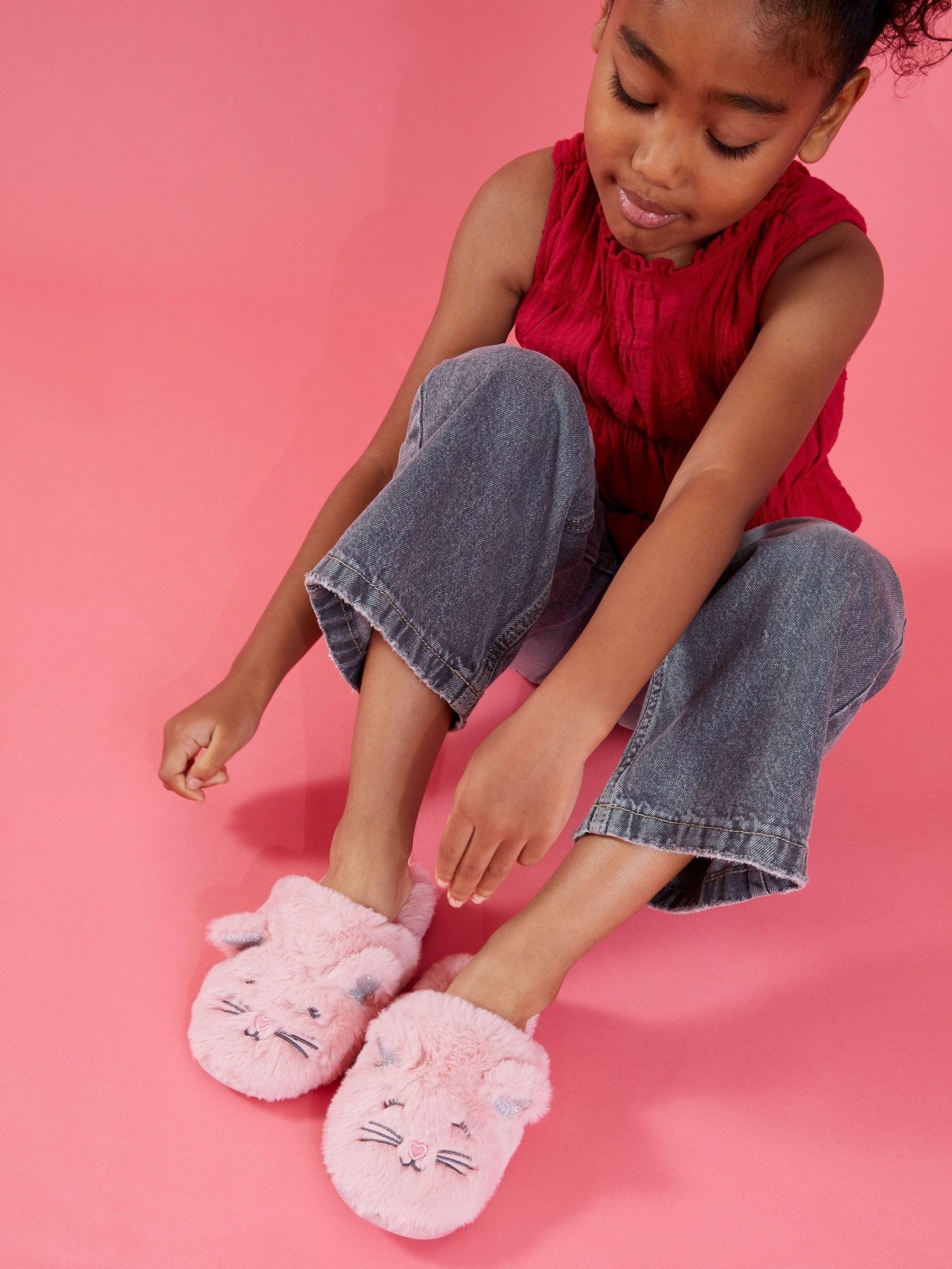 Accessorize slippers store