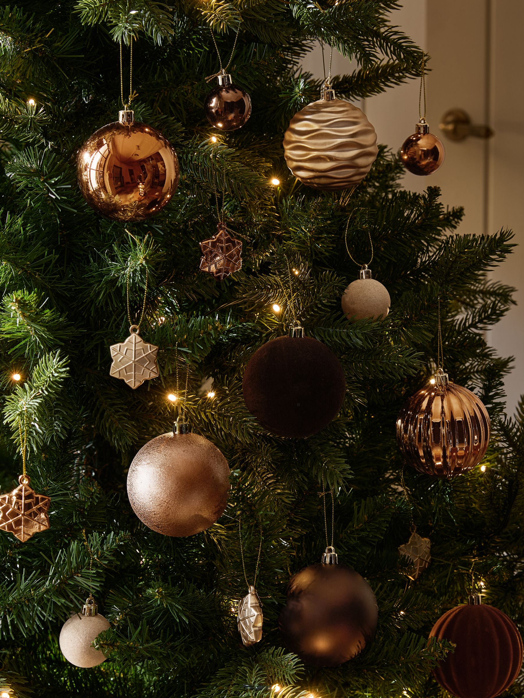 Buy 50 Pack Copper/Chocolate Brown Mix Shatterproof Christmas Baubles ...