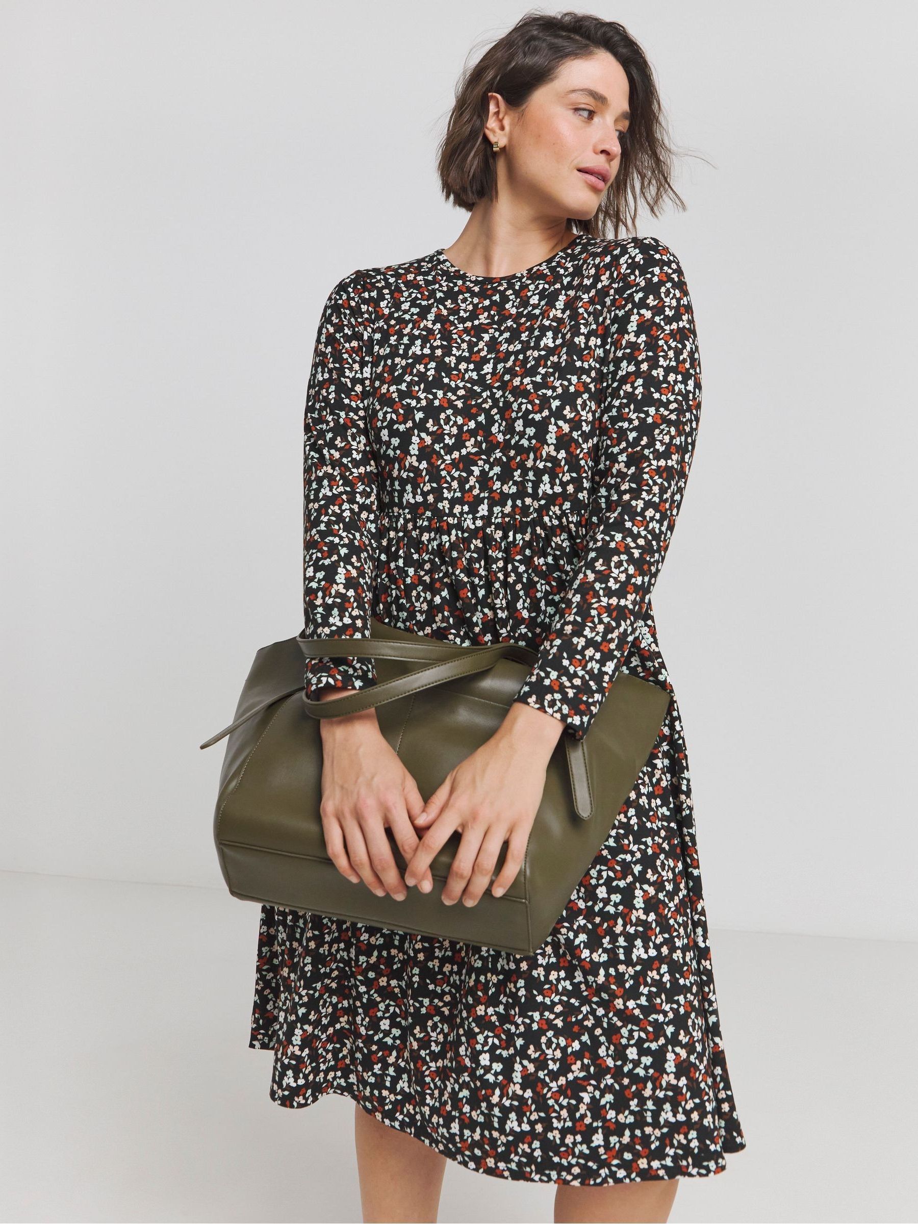 Buy Simply Be Black Supersoft Pocket Midi Dress from the Next UK online ...