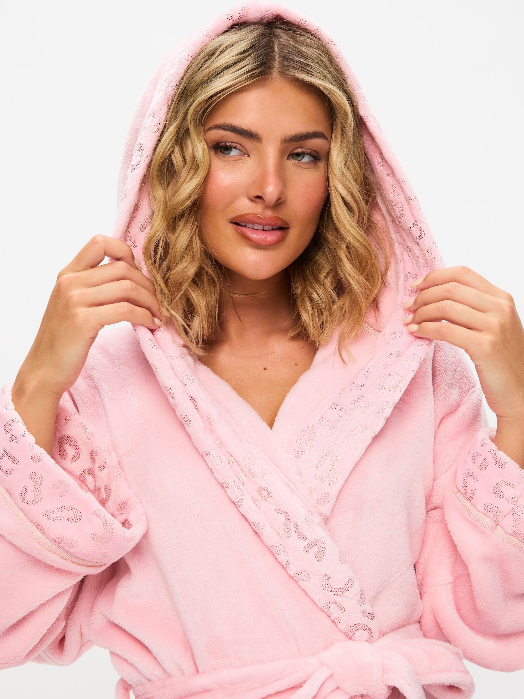 Buy Ann Summers Pink Signature Sparkle Fluffy Robe from the Next UK ...
