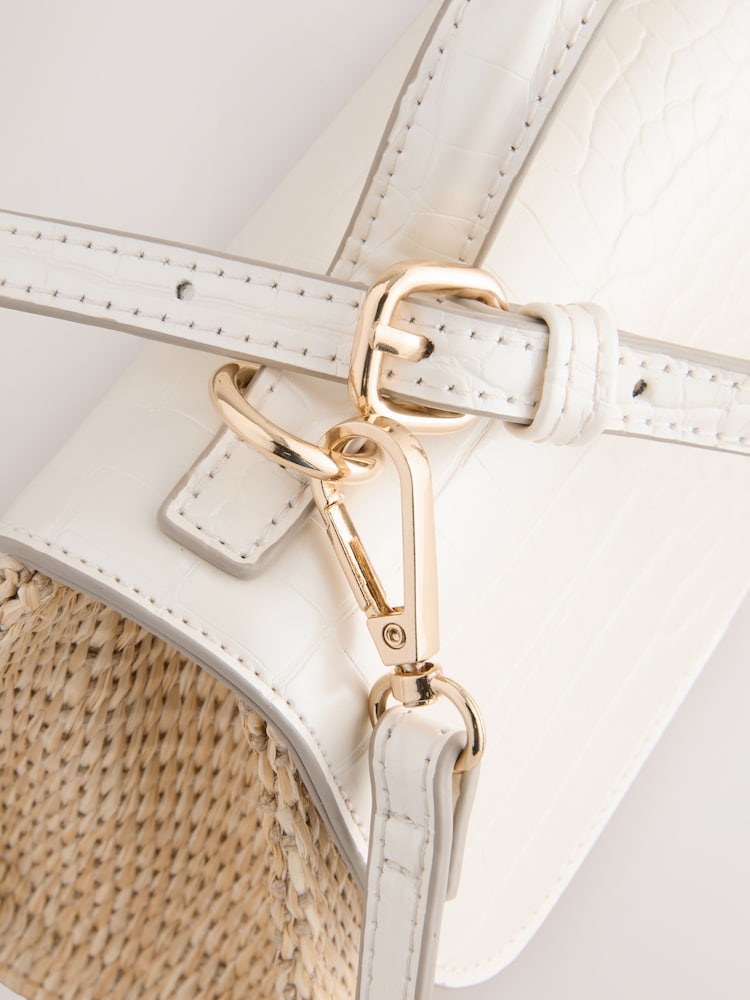 white structured bag