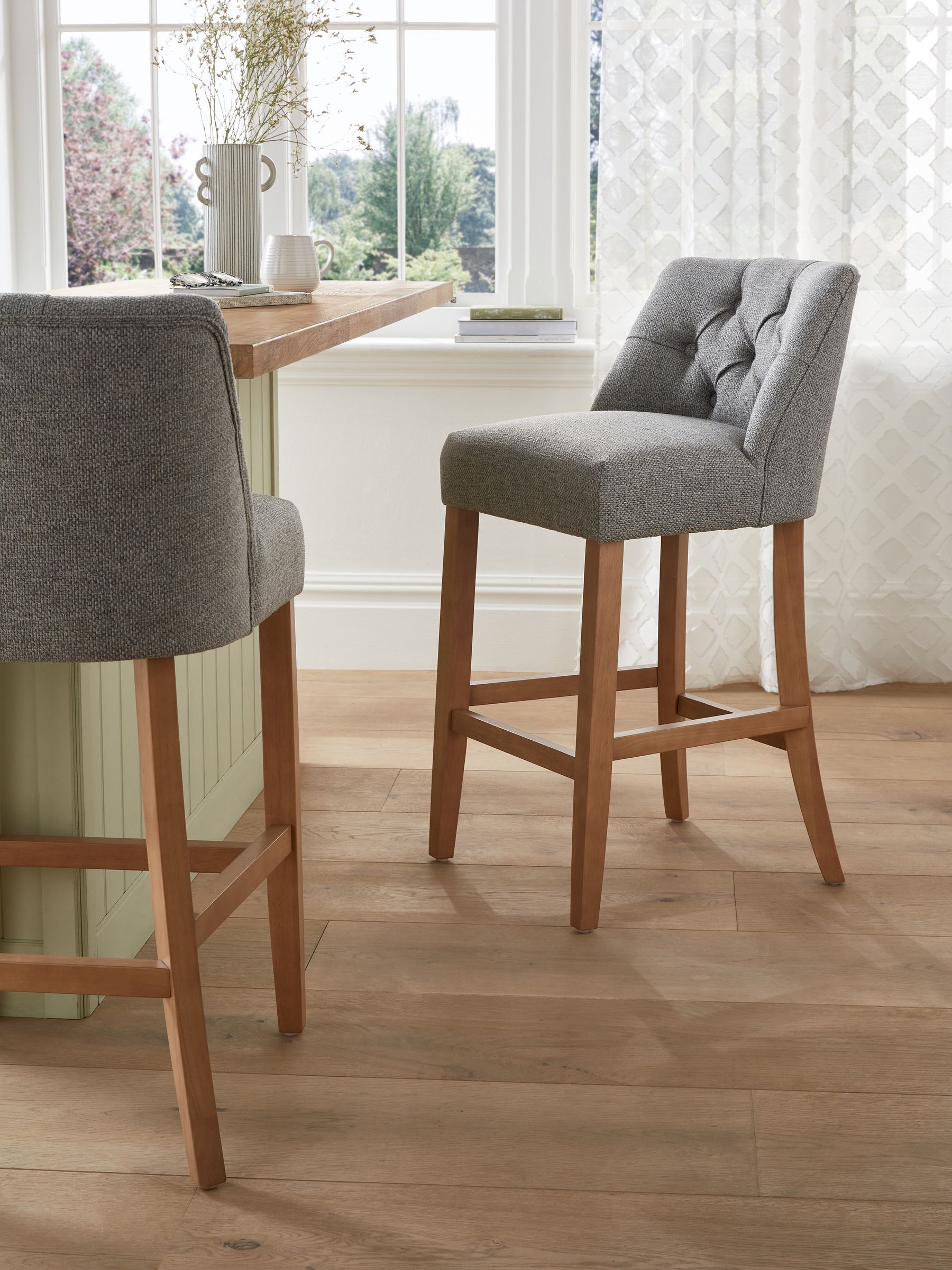 Luxury Velvet Bar authentic Stools Breakfast