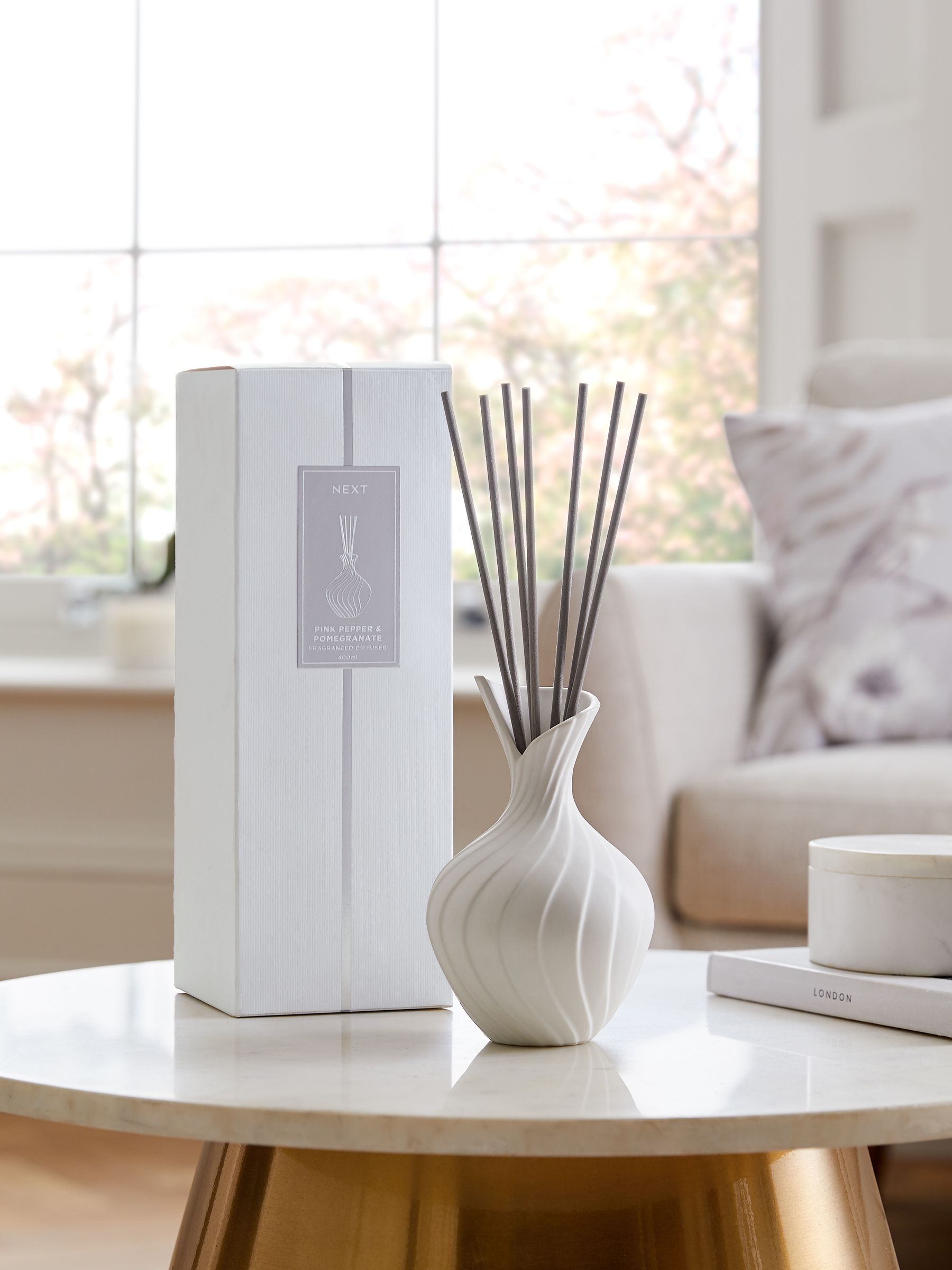 Buy White Pink Pepper and Pomegranate 100ml 400ml Reed Diffuser from ...