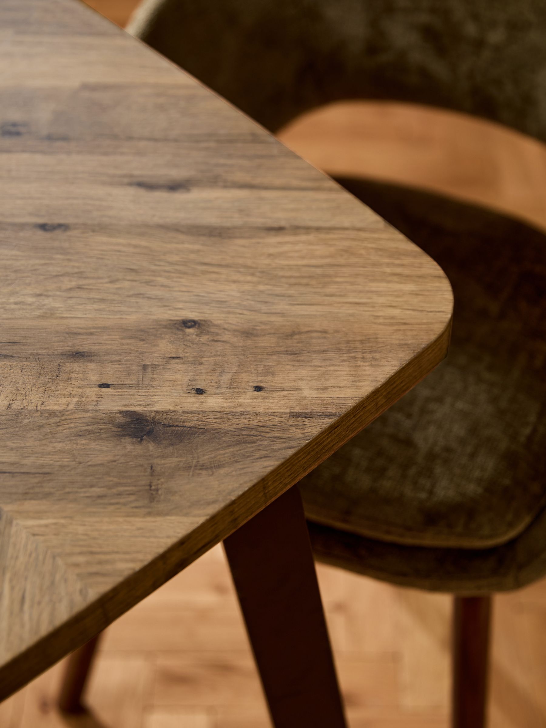 Buy Dark Bronx Herringbone 4 to 6 Seater Extending Oak Effect Dining ...