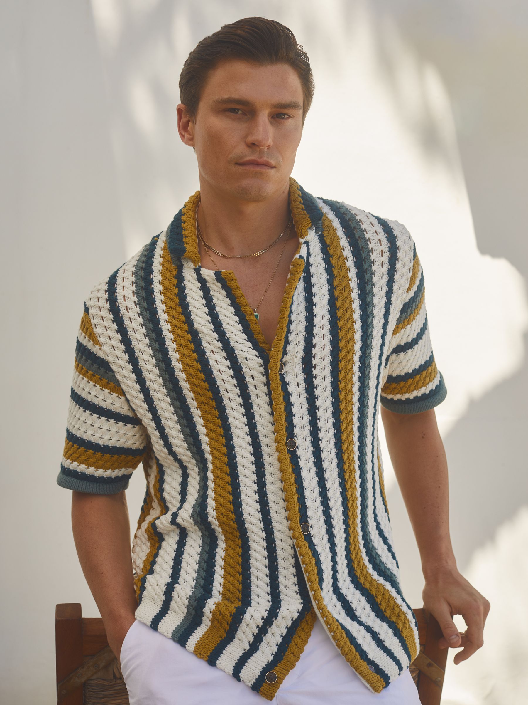 Buy Reiss Green Multi Tampa Ché Crochet Cuban Collar Shirt from the ...