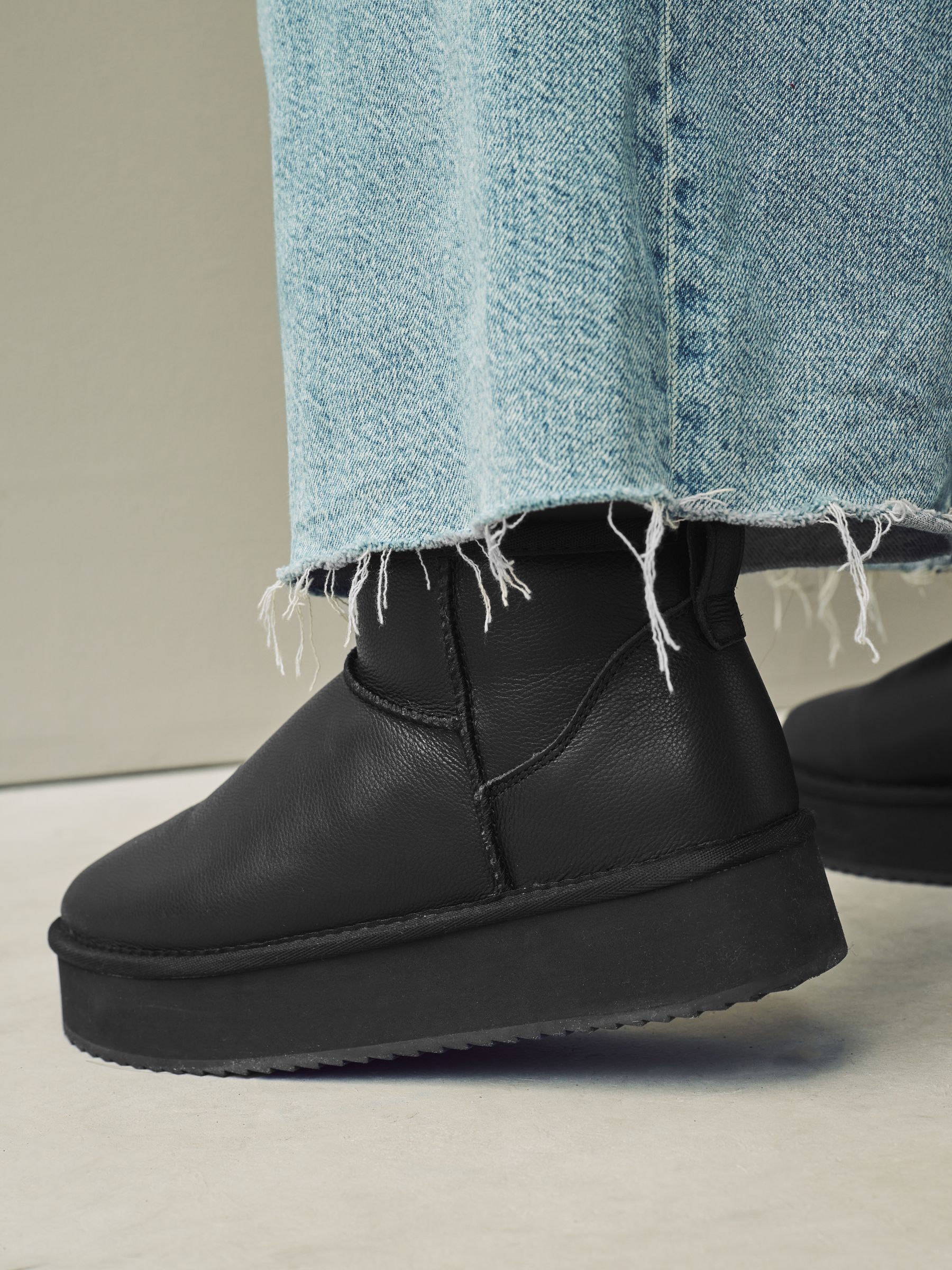 Buy Black Shower Repellent Suede Faux Fur Lined Platform Boots from the ...