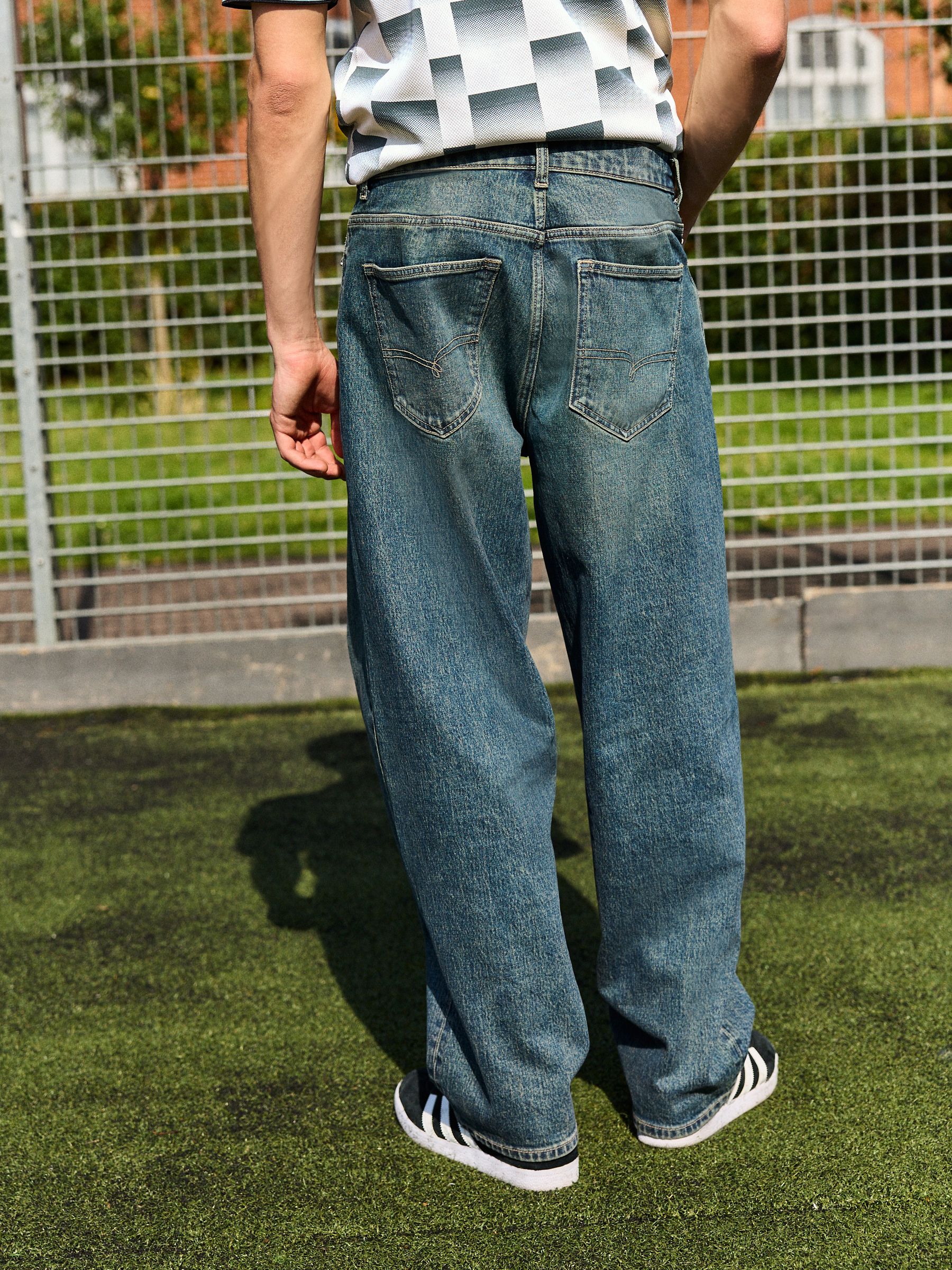 Buy Mid Blue Vintage EDIT Barrel Jeans from the Next UK online shop