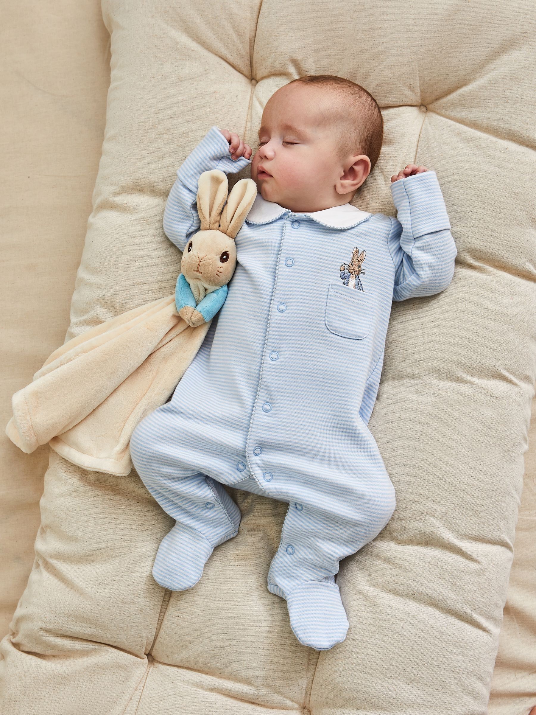 Buy JoJo Maman Bébé Blue Peter Rabbit Sleepsuit & Comforter Gift Set ...