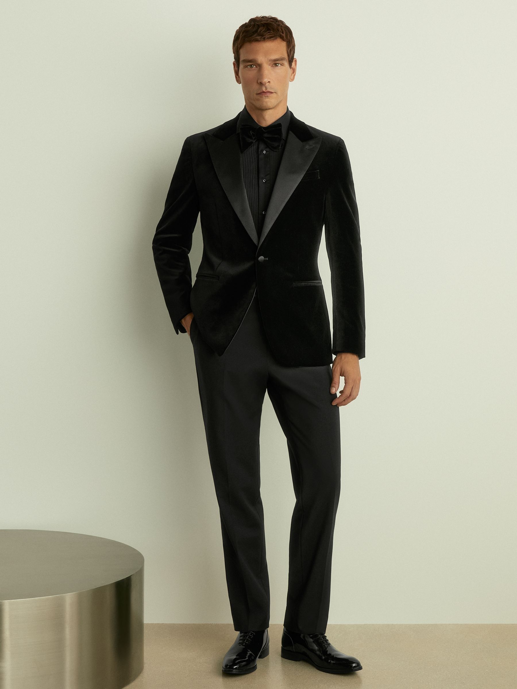 Buy Reiss Black Diamond Velvet Single-Breasted Tuxedo Jacket from the ...
