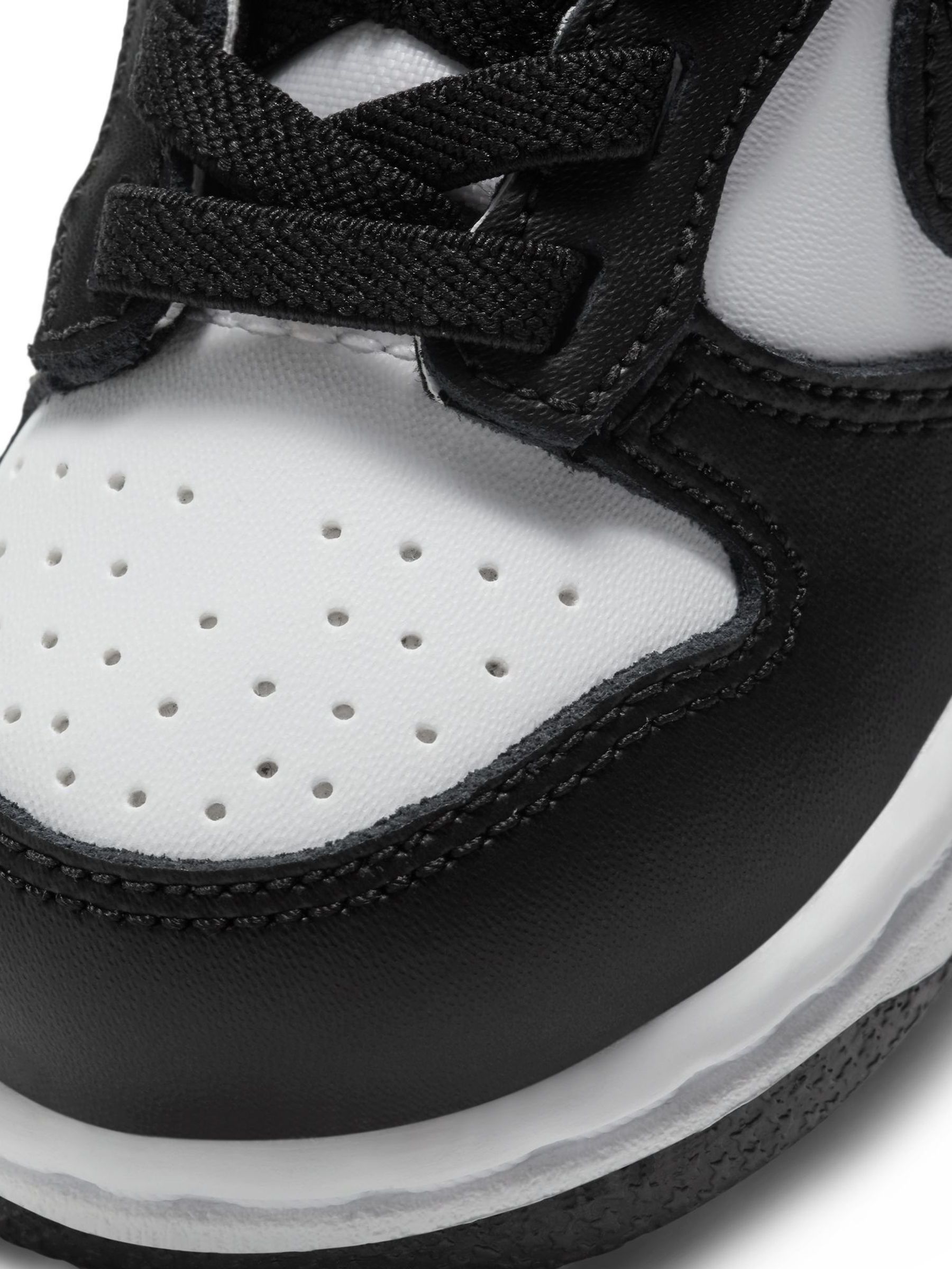 Buy Nike Black/White Low Infant Dunk Trainers from the Next UK online shop
